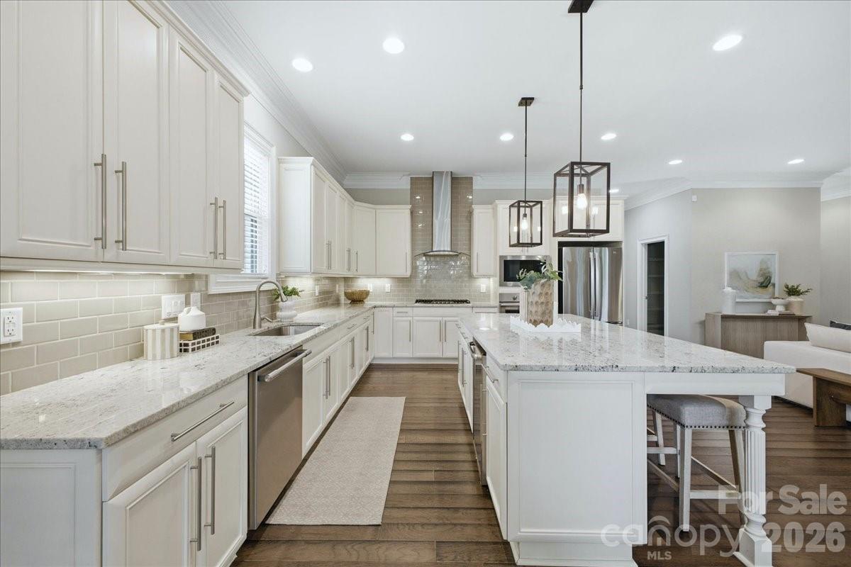 1103 N Sharon Amity Road, Charlotte, NC - photo 13 of 43