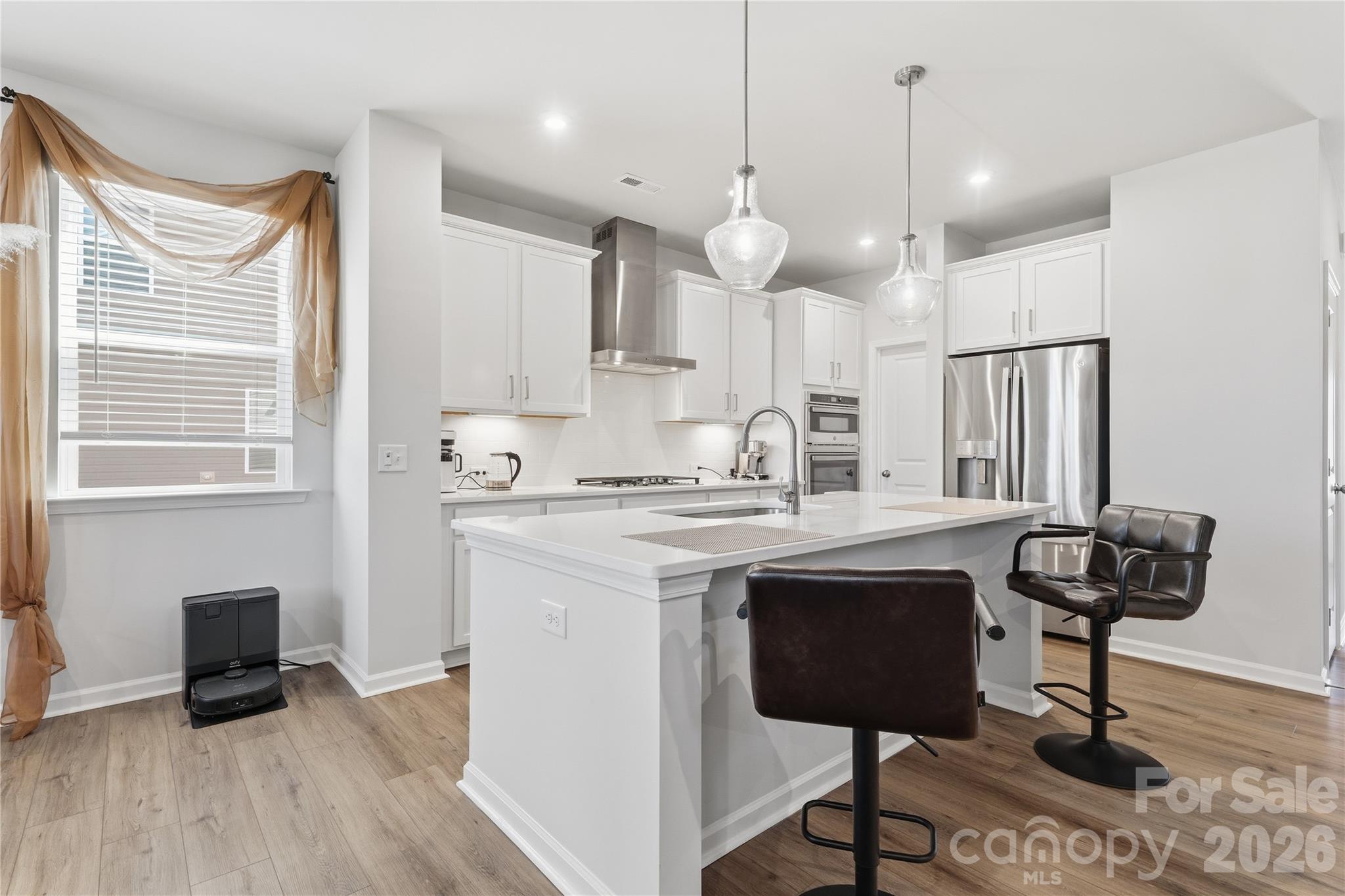 Photo 5 of 4011 Vista Pine Drive, Charlotte, NC