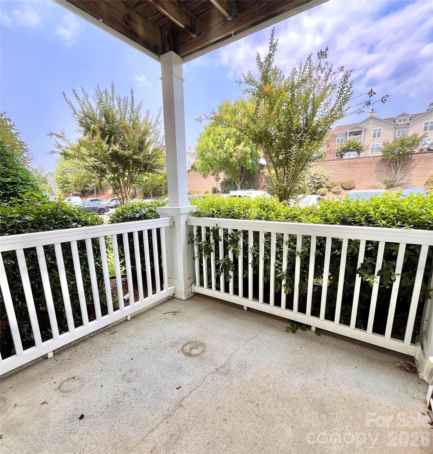 Photo 4 of 11264 Hyde Pointe Court, Charlotte, NC