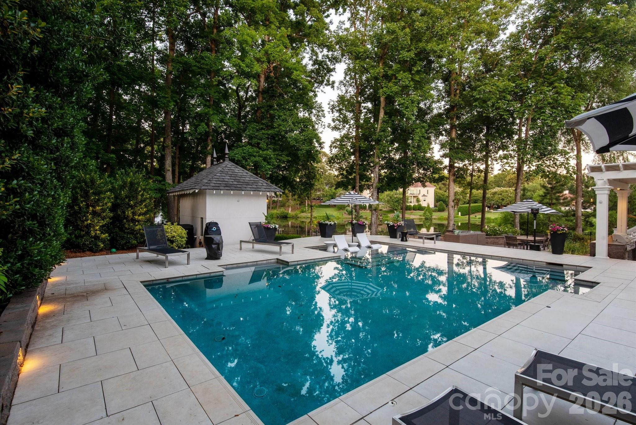 Photo 4 of 6405 Mitchell Hollow Road, Charlotte, NC