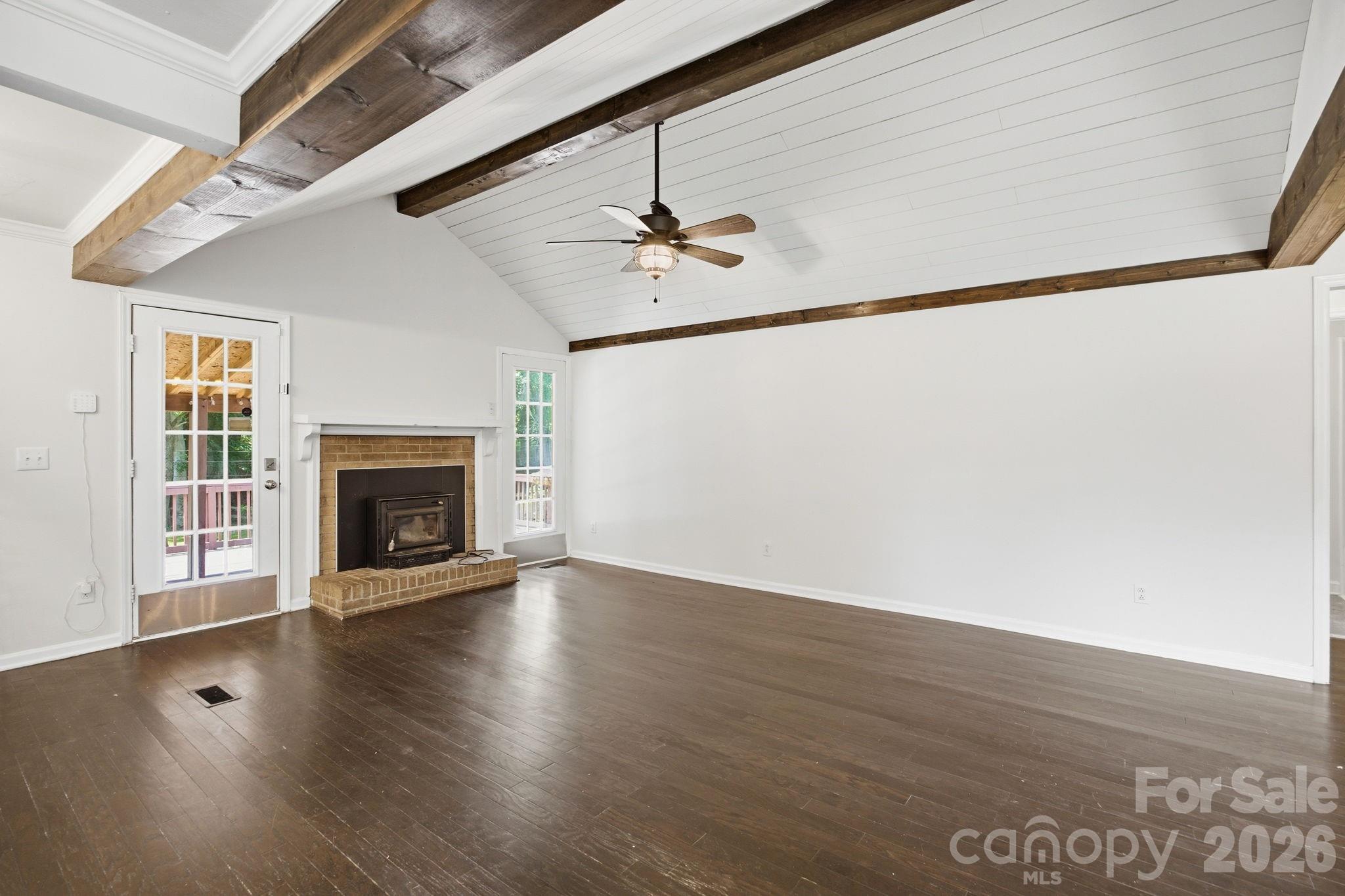 6727 Glenmoor Drive, Charlotte, NC - photo 6 of 32