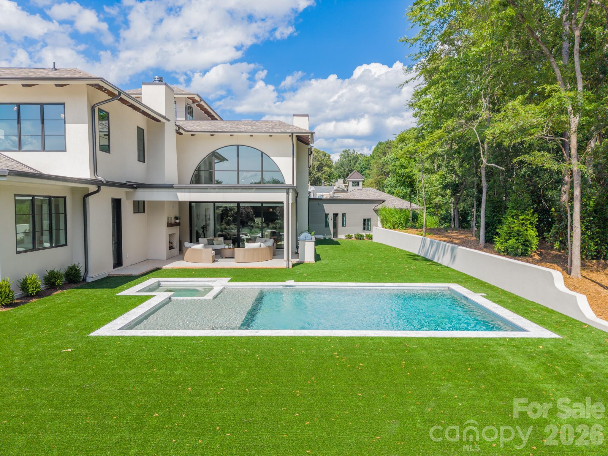 Photo 3 of 8022 Litaker Manor Court, Charlotte, NC