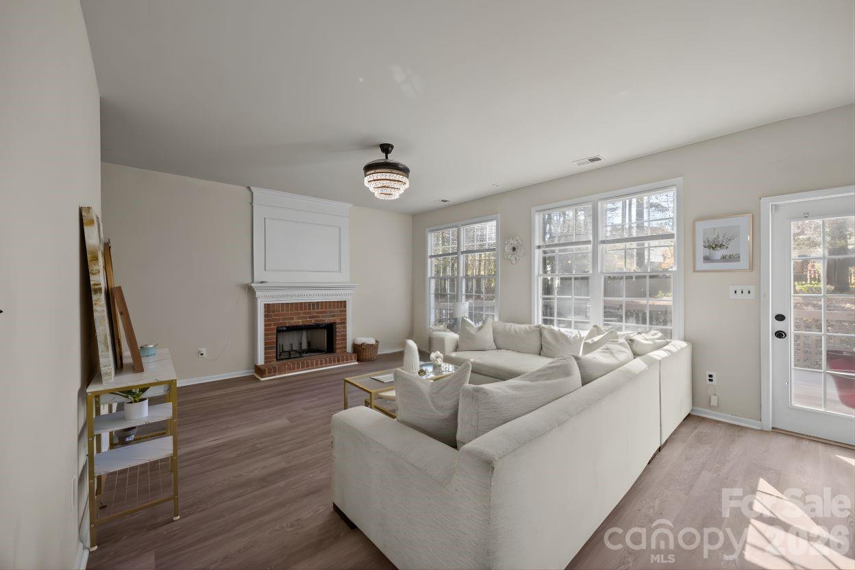 Photo 3 of 7708 Harrington Woods Road, Charlotte, NC
