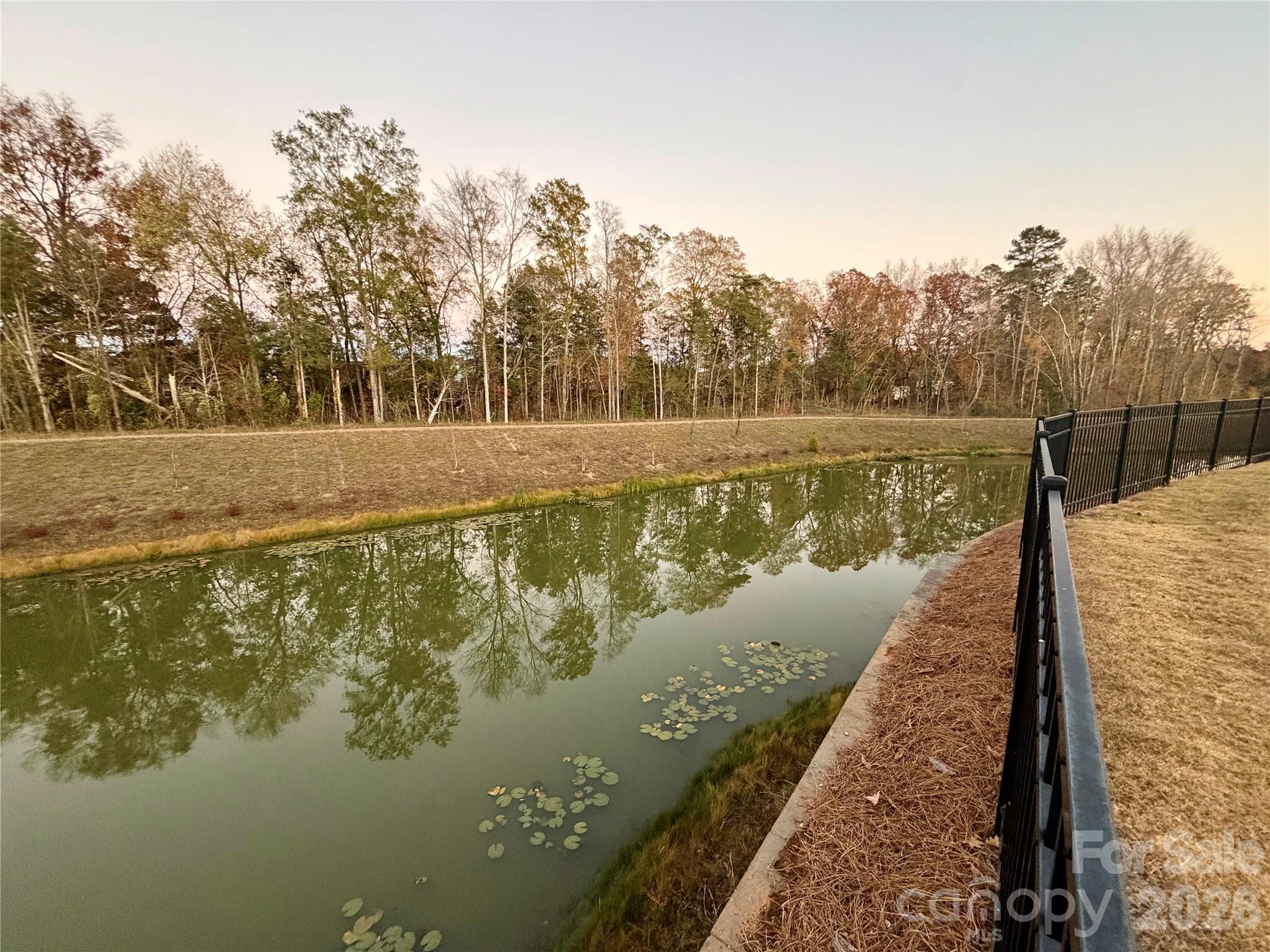 Photo 5 of 14618 Tamarack Drive, Charlotte, NC