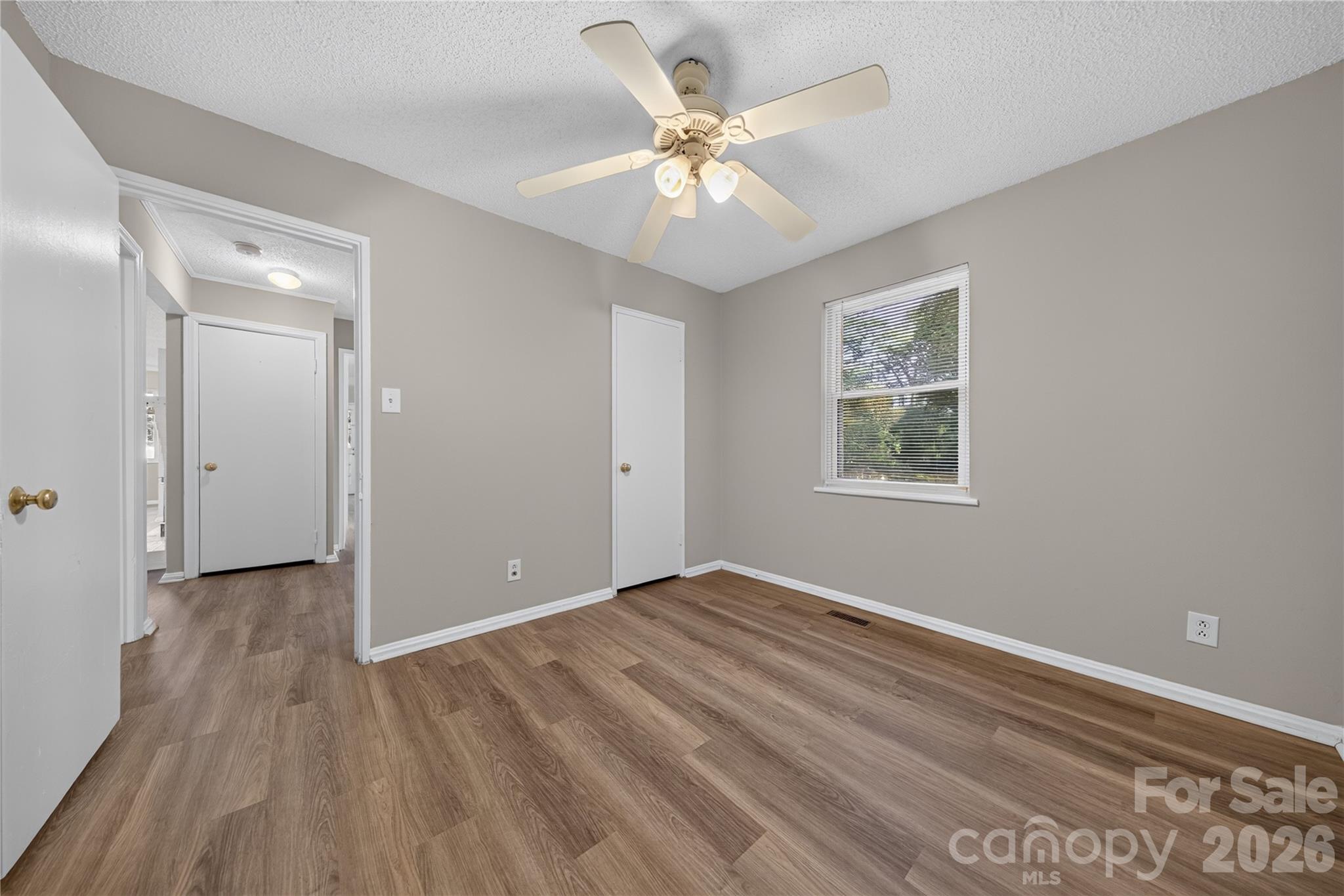 Photo 23 of 520 Inwood Drive, Charlotte, NC