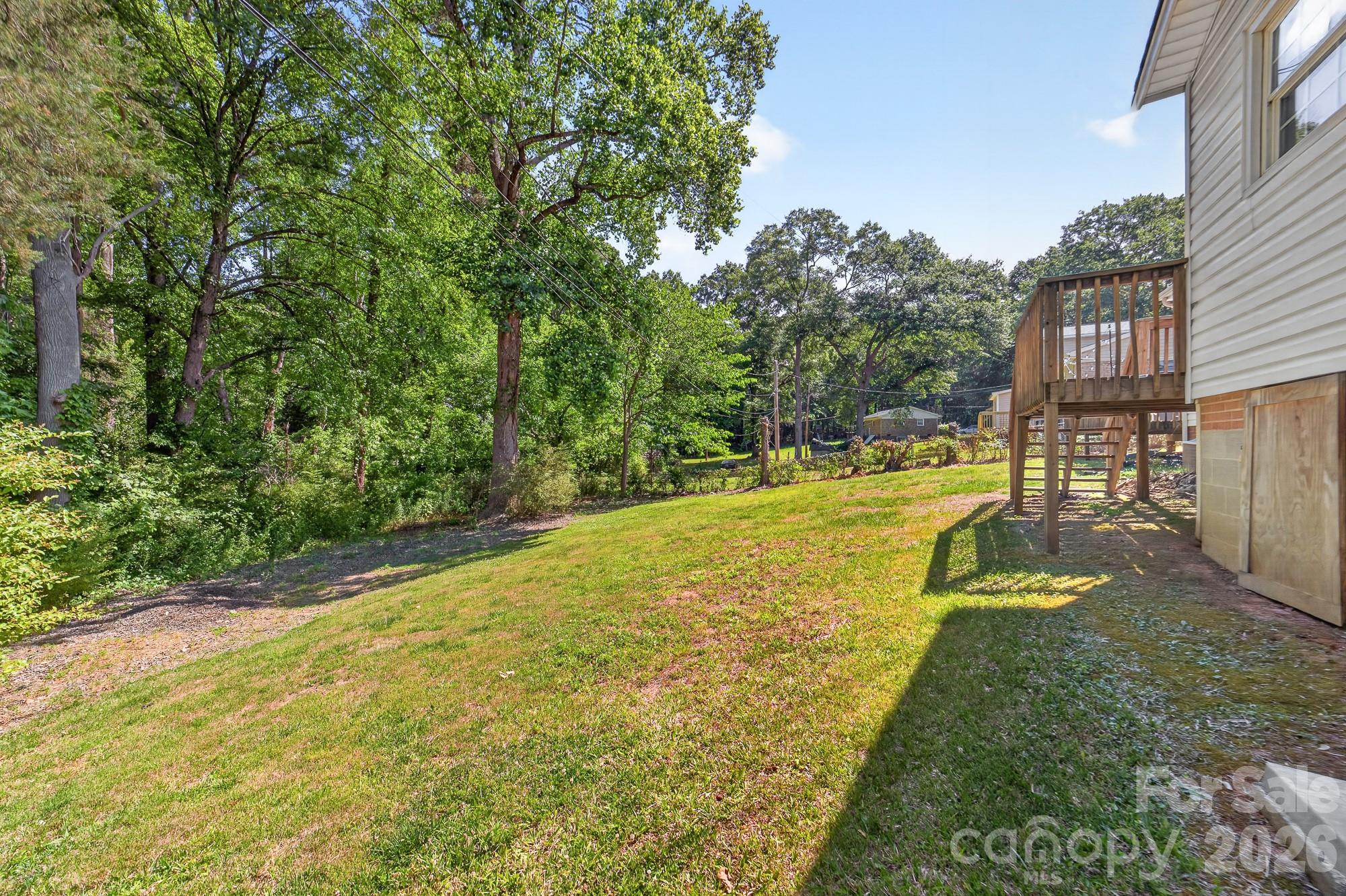 402 Wooddale Drive, Dallas, NC - photo 10 of 27