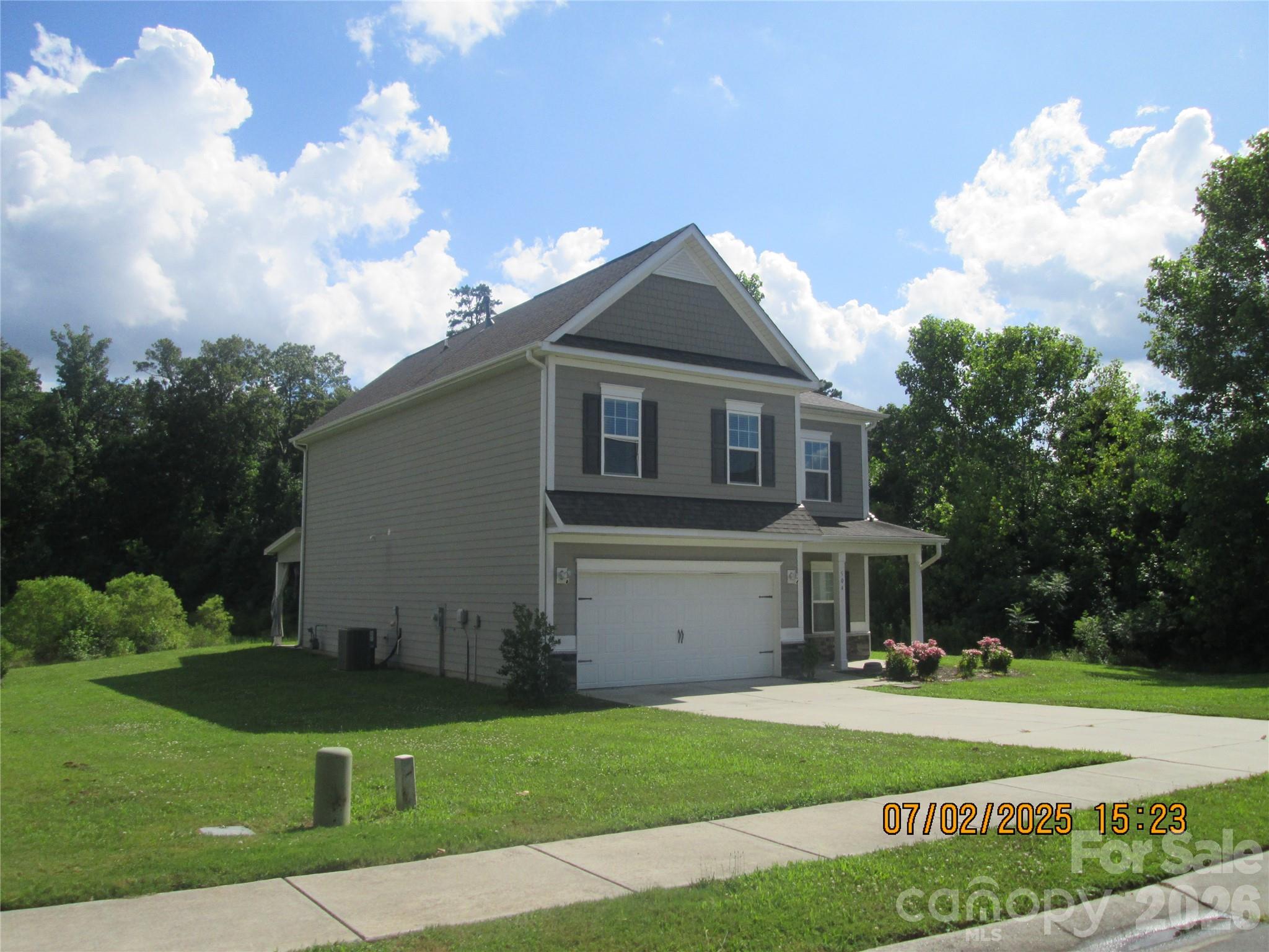 Photo 4 of 504 Stone River Parkway, Mount Holly, NC
