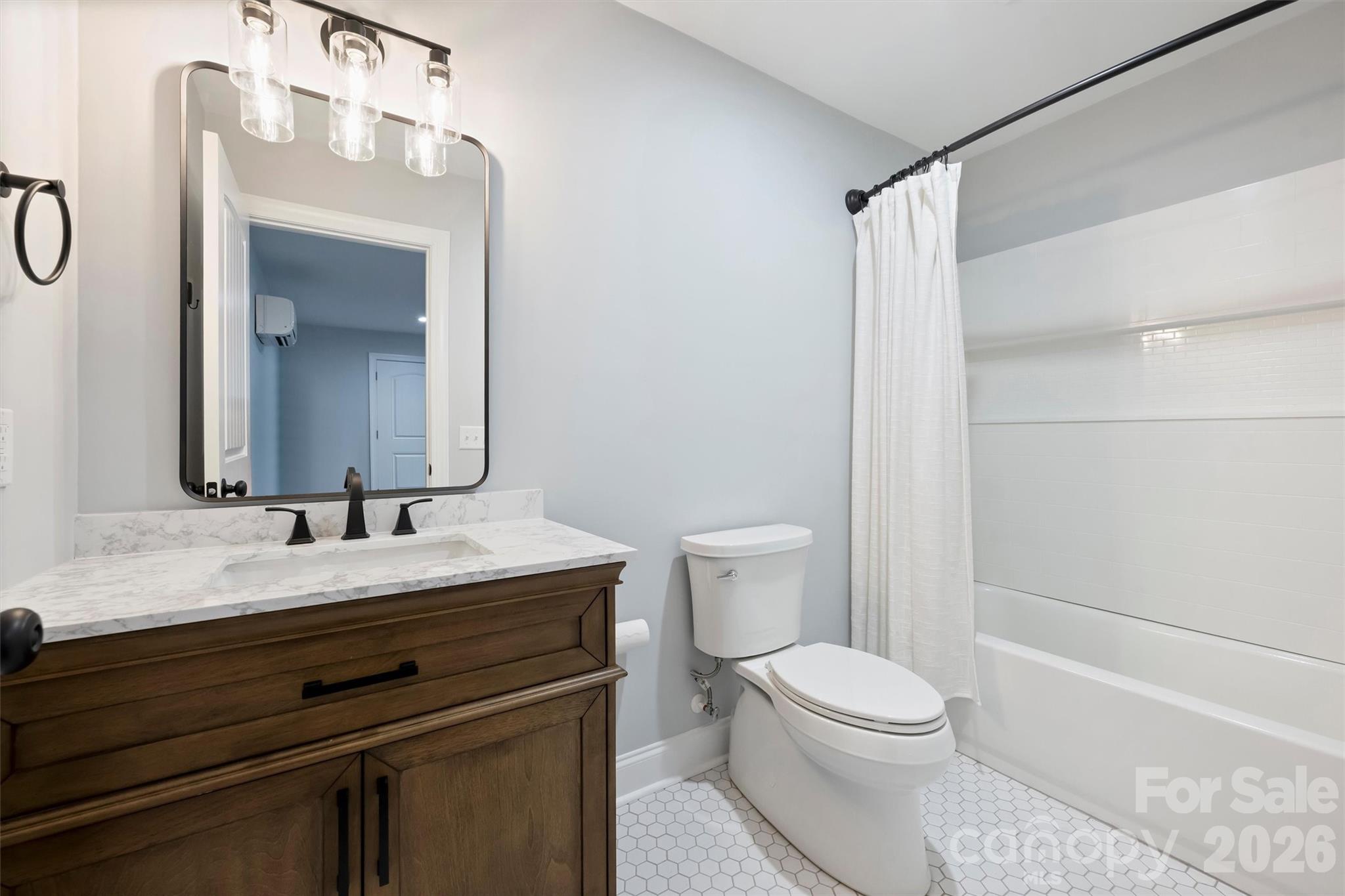 Photo 43 of 1617 Hawthorne Lane, Charlotte, NC