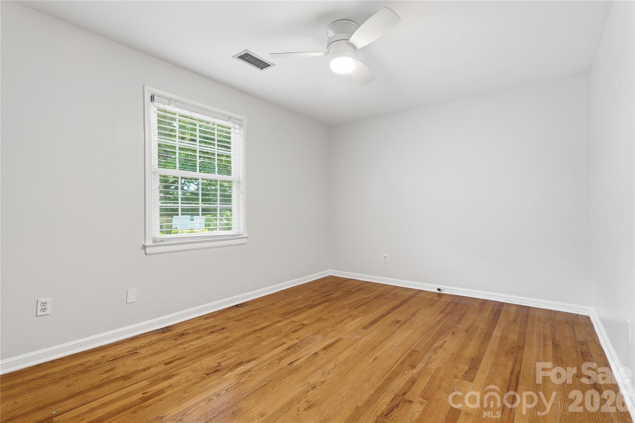 Photo 21 of 525 Wakefield Drive, Charlotte, NC