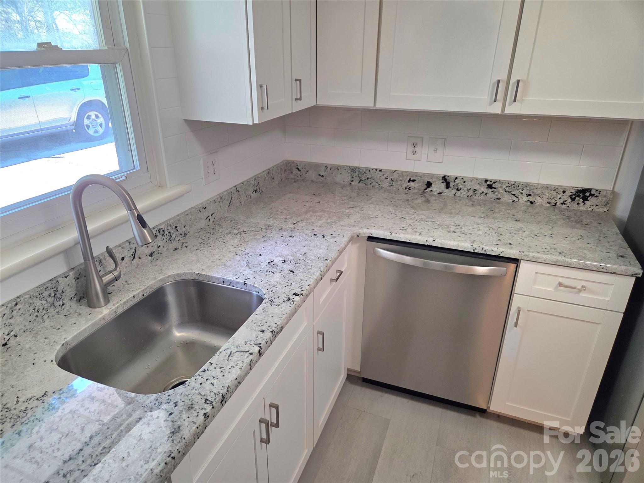 7222 Melody Lane, Charlotte, NC - photo 18 of 23