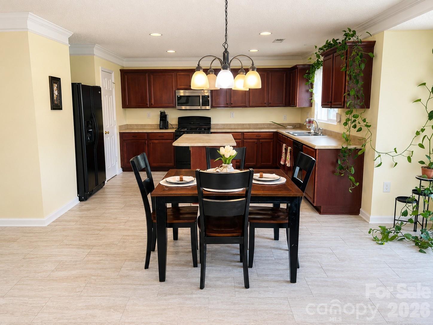 Home for sale at 2717 Markham Woods Court, Charlotte, NC — photo 13 of 35