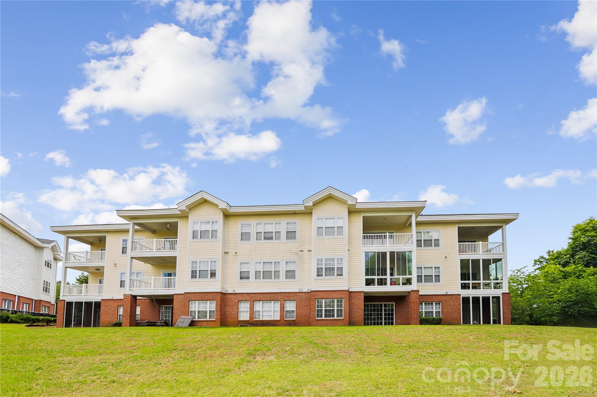 Photo 30 of 8923 Meadow Vista Road, Charlotte, NC