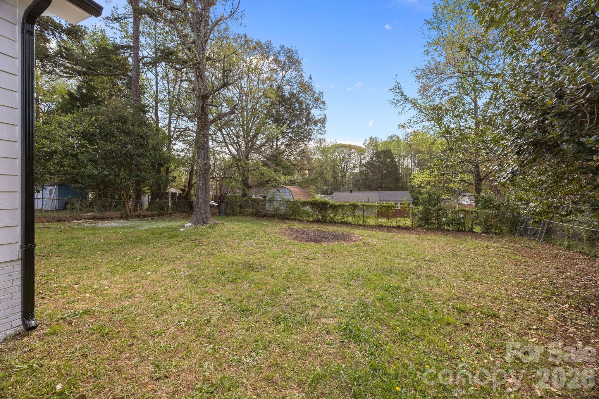 Photo 20 of 9300 Edgevale Drive, Charlotte, NC