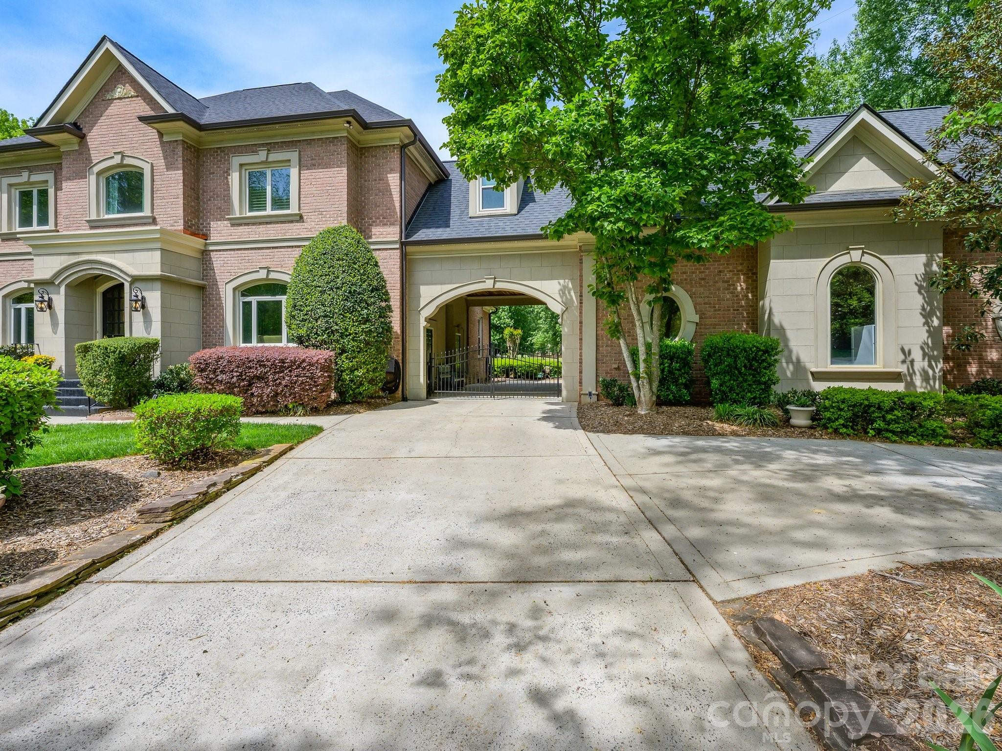 15635 Brem Lane, Charlotte, NC - photo 3 of 49