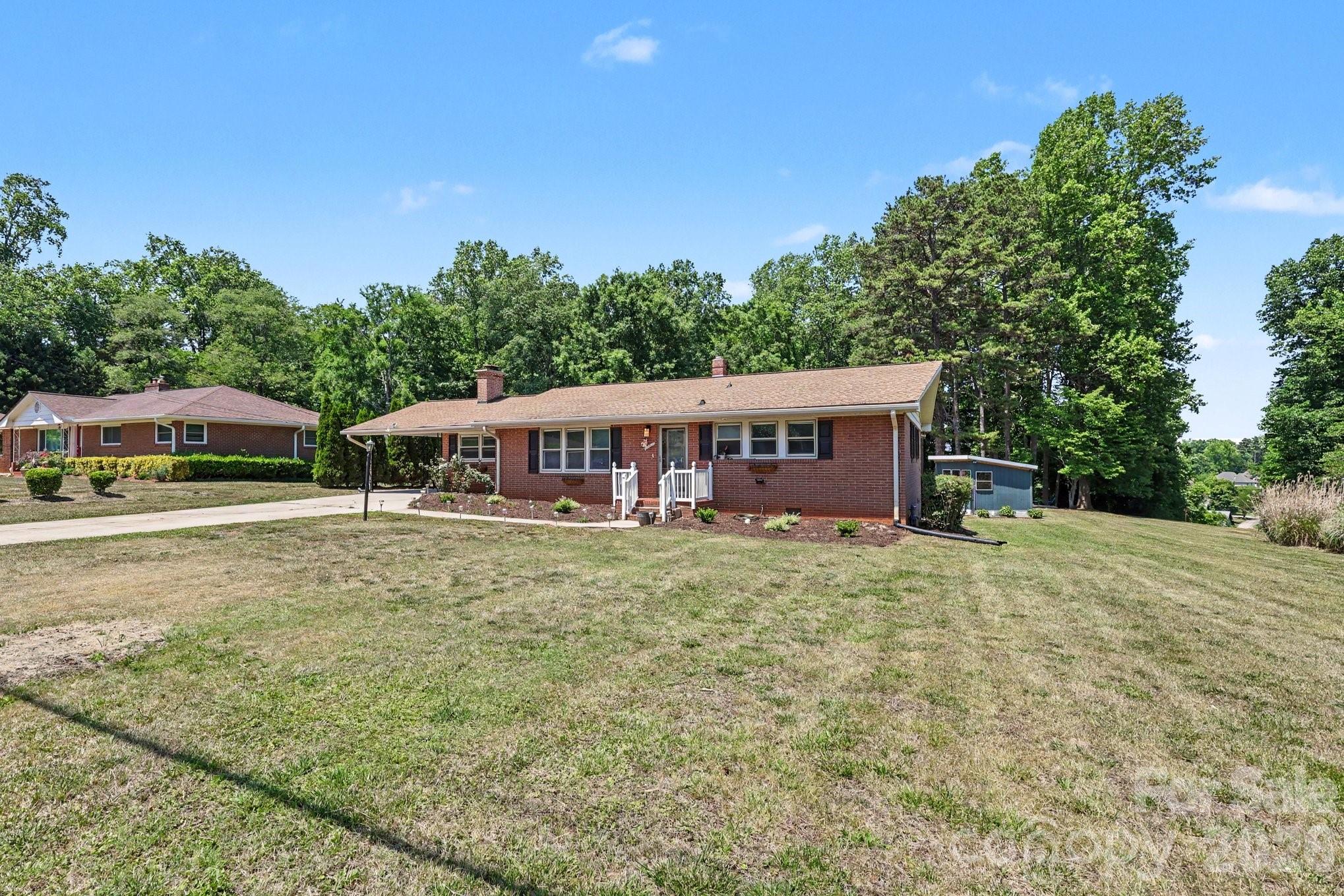 1210 Edgedale Drive, Salisbury, NC - photo 3 of 31