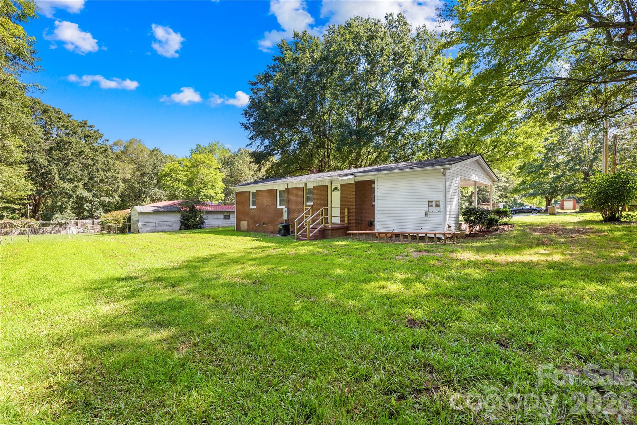 Photo 4 of 505 Mauney Lane, Shelby, NC