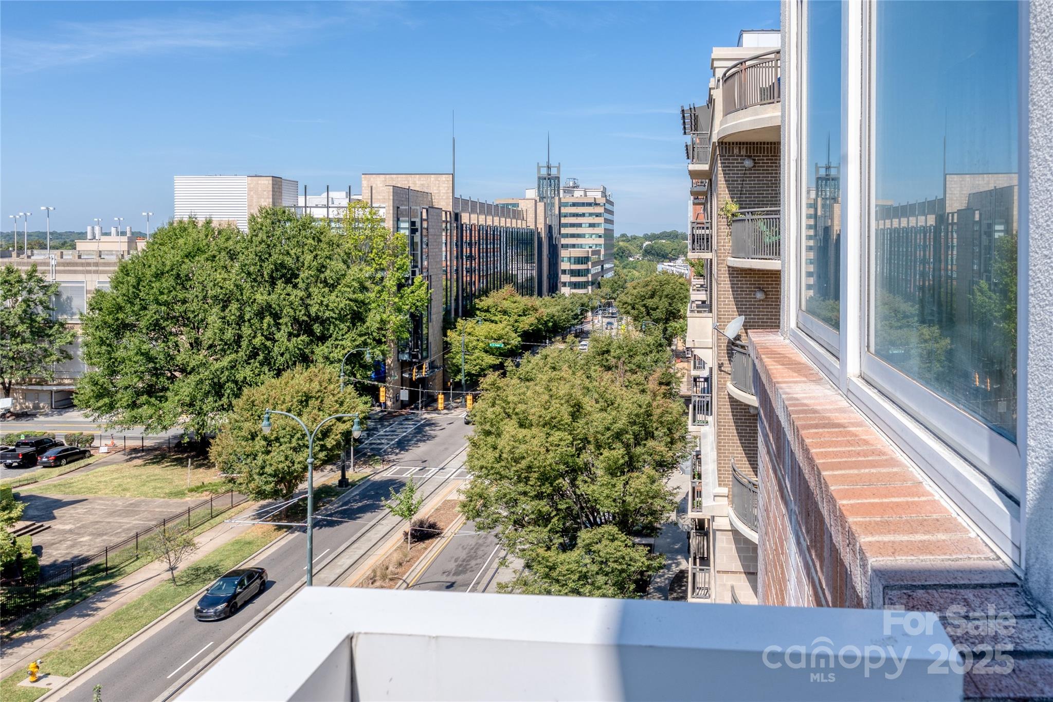 Photo 21 of 710 W Trade Street701, Charlotte, NC