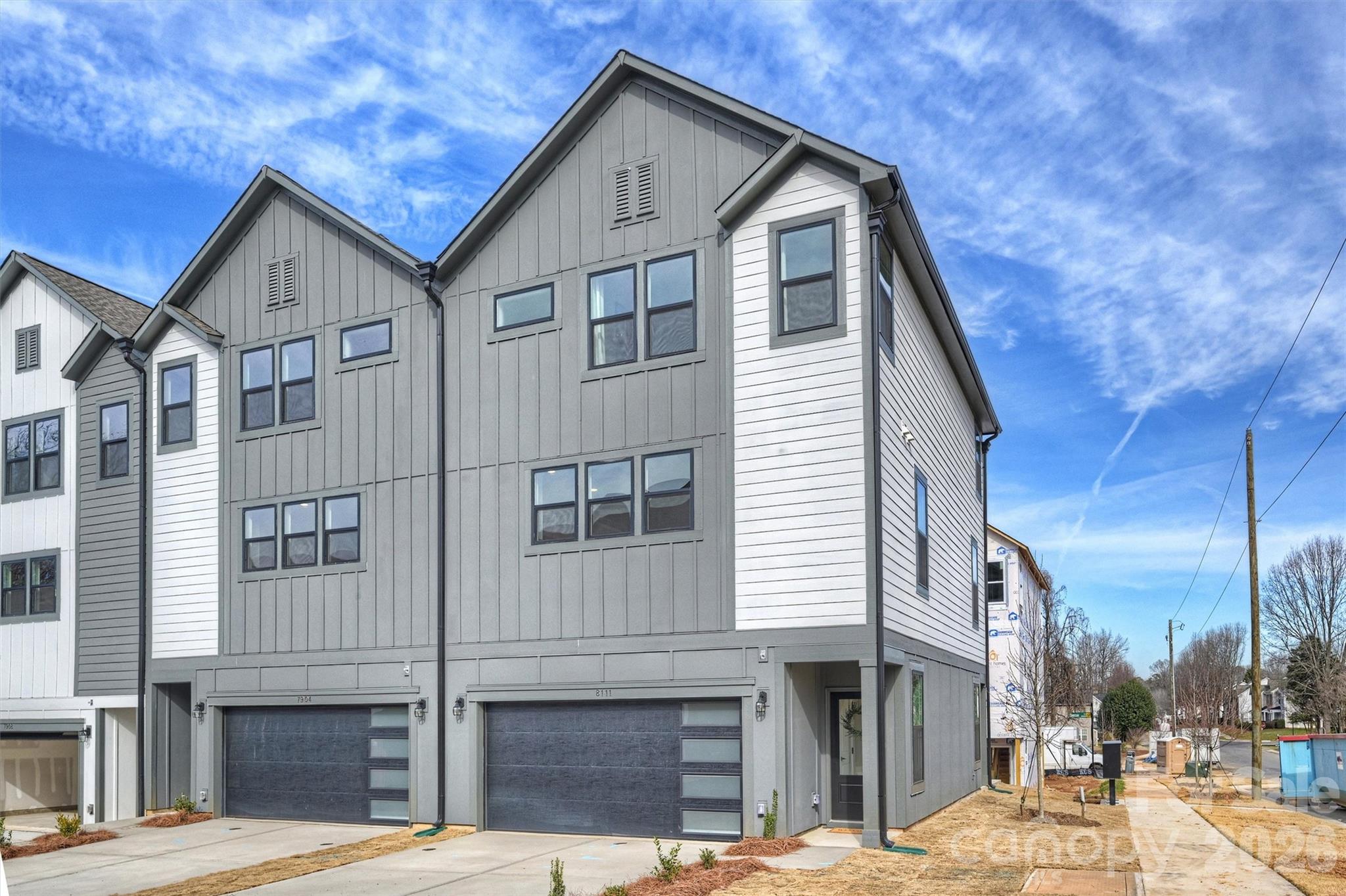 Home for sale at 8006 Sansom Circle, Charlotte, NC — photo 1 of 17