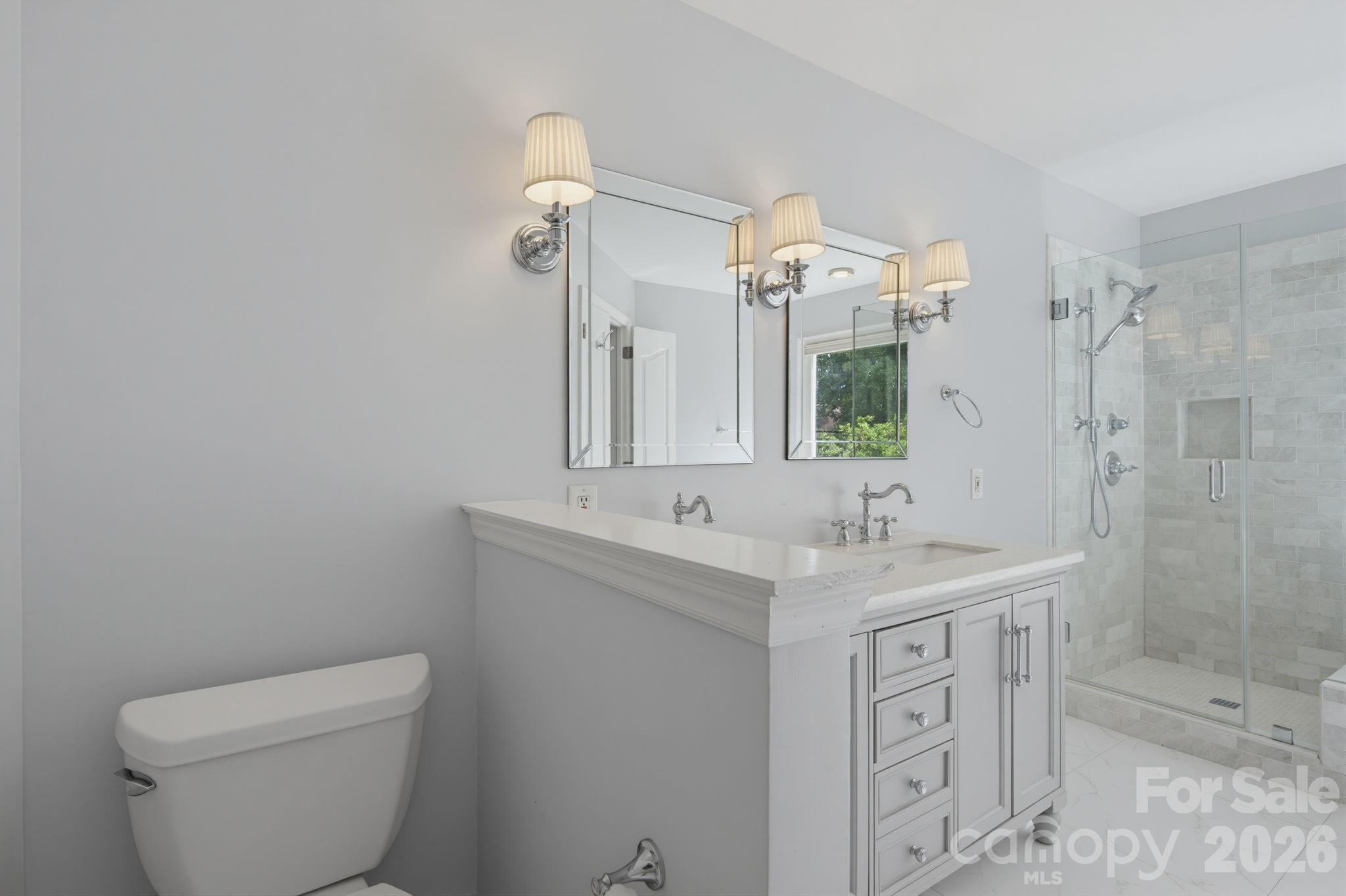 Home for sale at 6632 Elmstone Drive, Charlotte, NC — photo 15 of 38