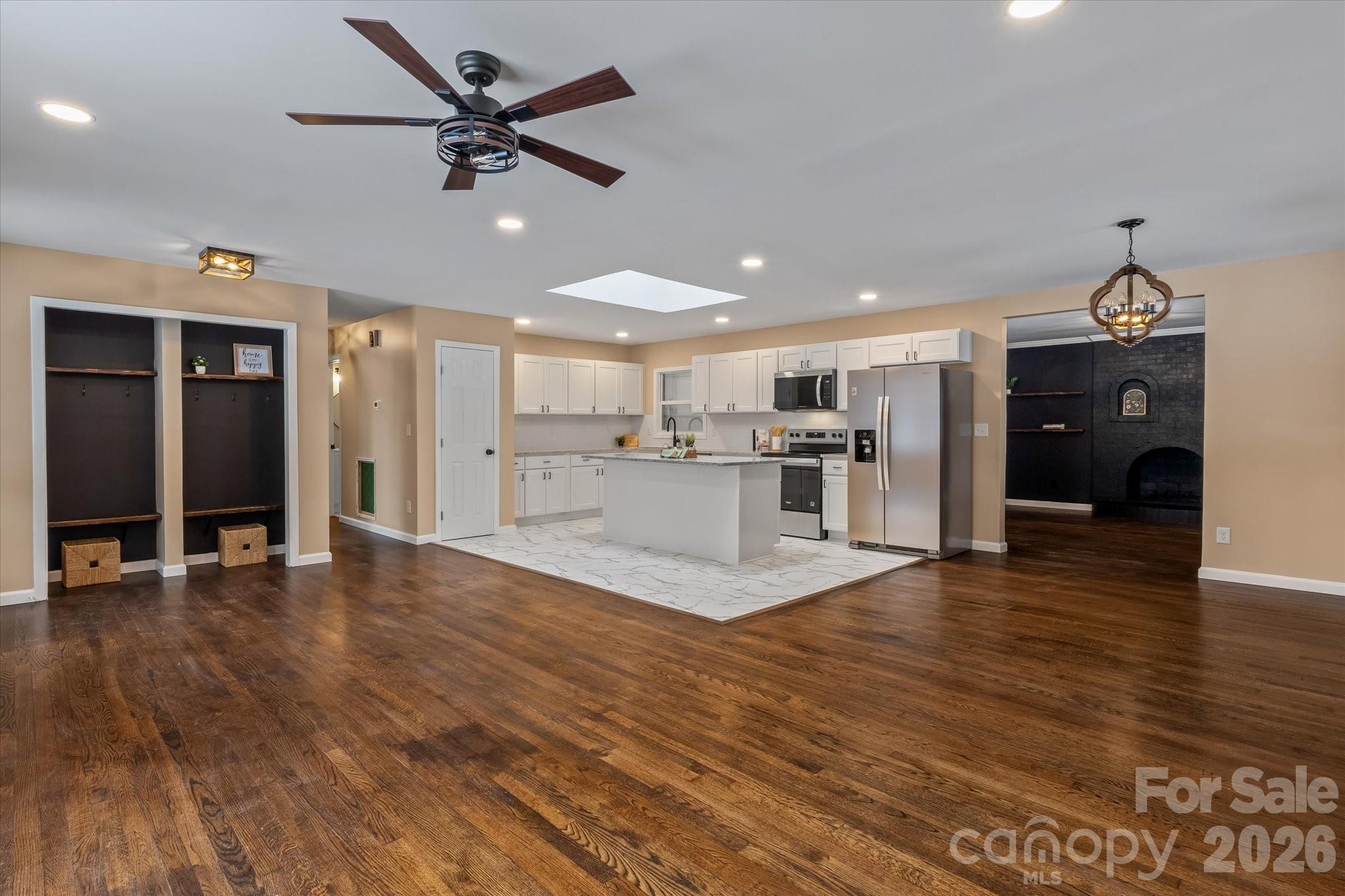 1090 Shalimar Drive, Winston Salem, NC - photo 8 of 32