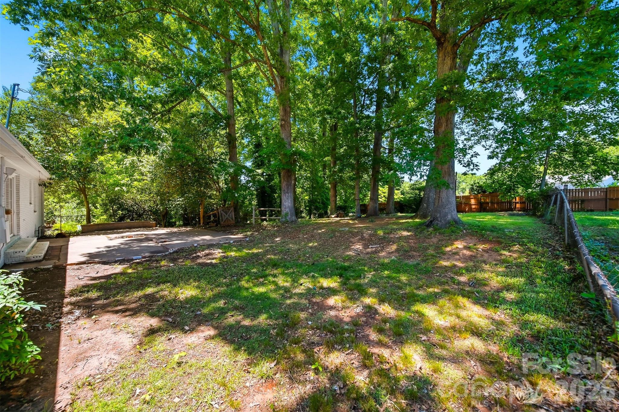 1409 Woodberry Road, Charlotte, NC - photo 28 of 37