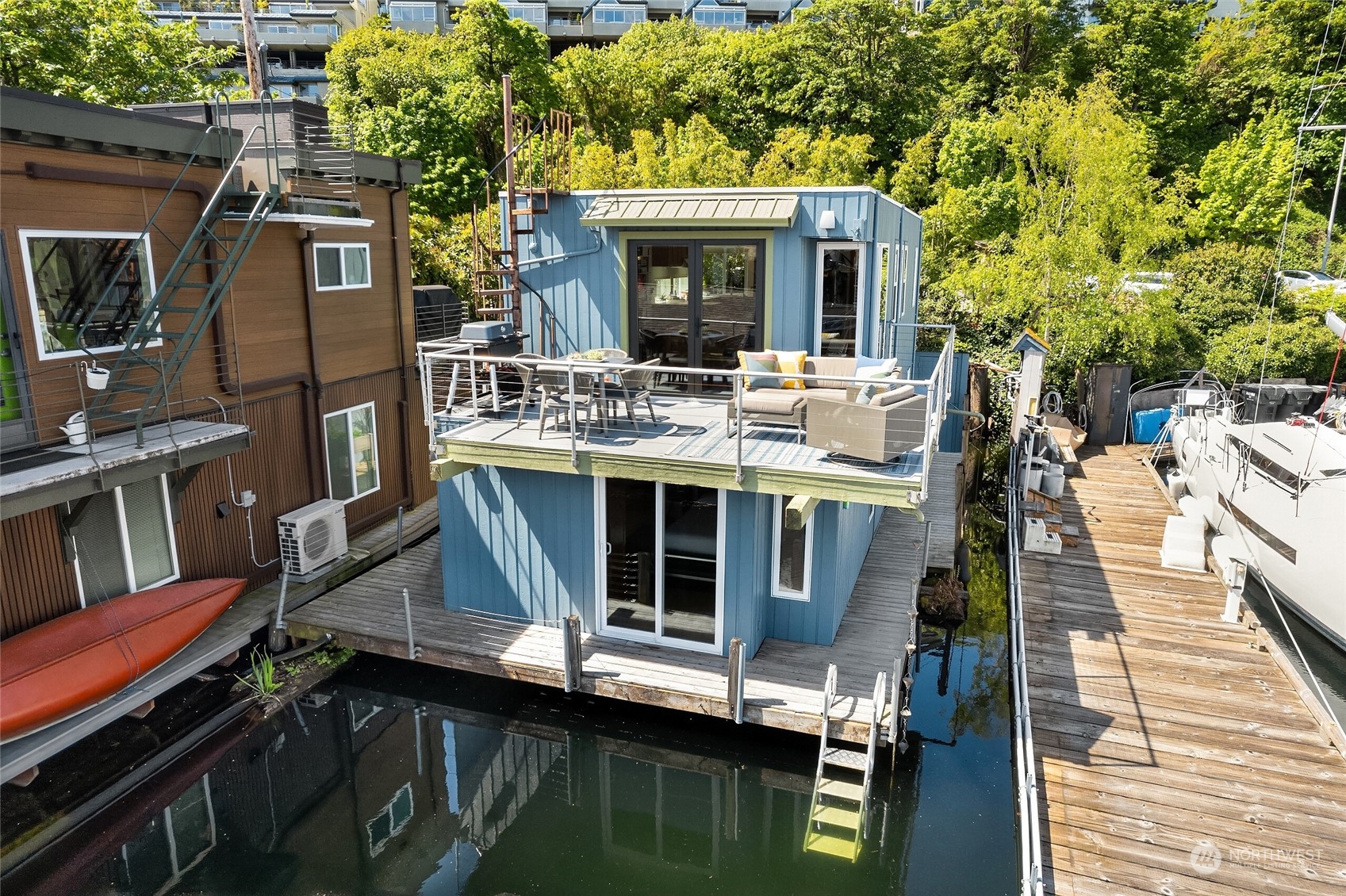 Seattle Real Estate: 2420 Westlake Avenue N 3 WA 98109 $1,277,000