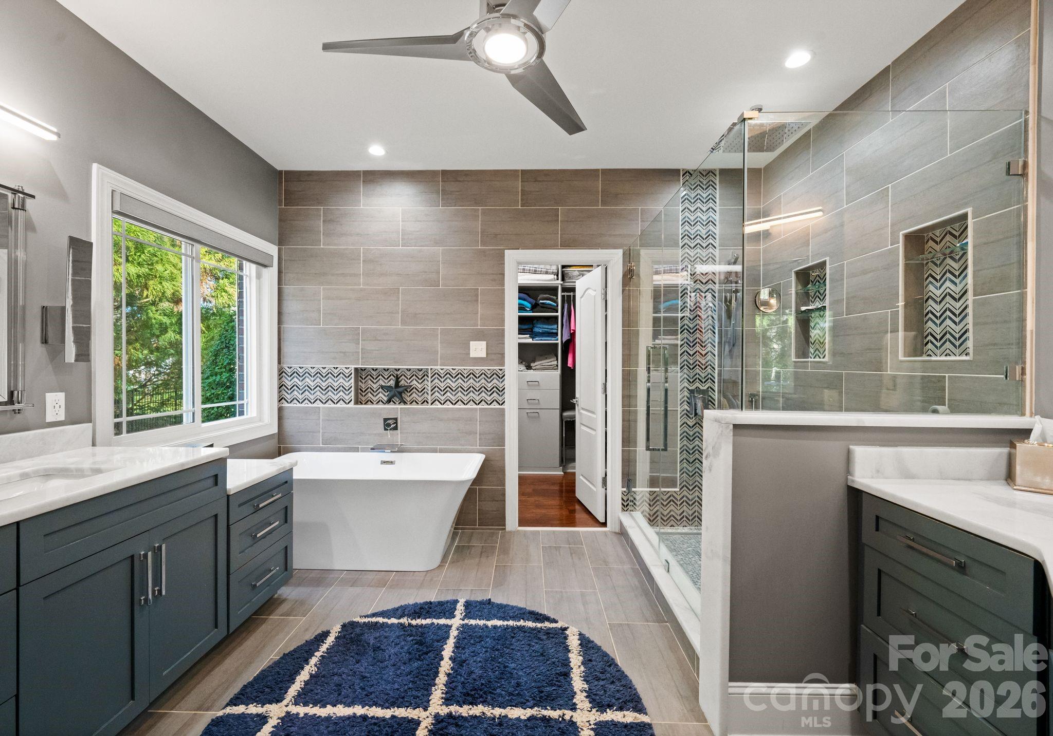 Photo 20 of 141 Sardis Lane, Charlotte, NC