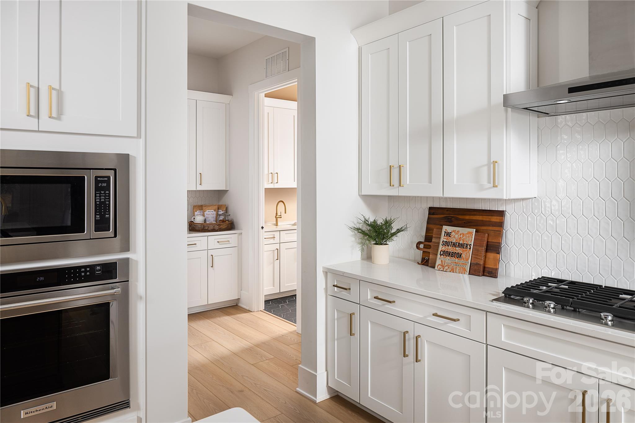 Photo 2 of 4230 Pinekirk Drive363, Charlotte, NC