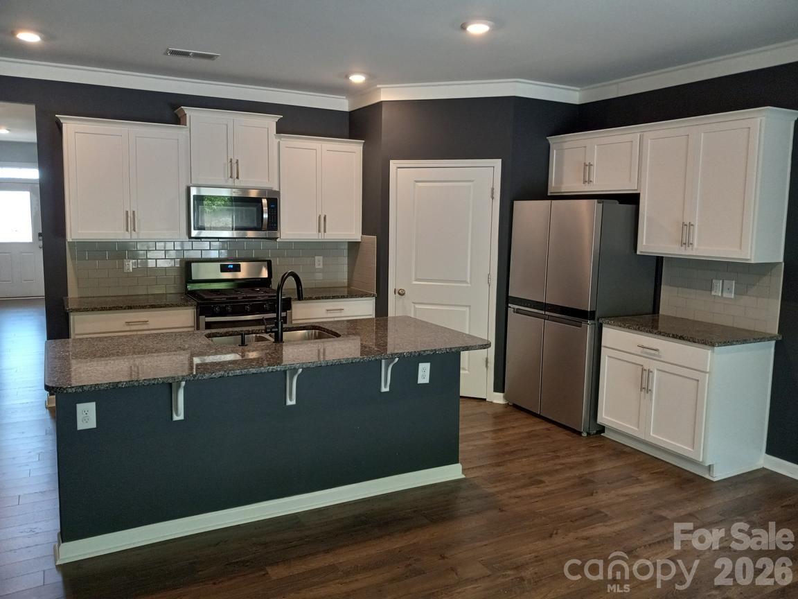 Photo 2 of 5108 Briscoe Drive, Charlotte, NC
