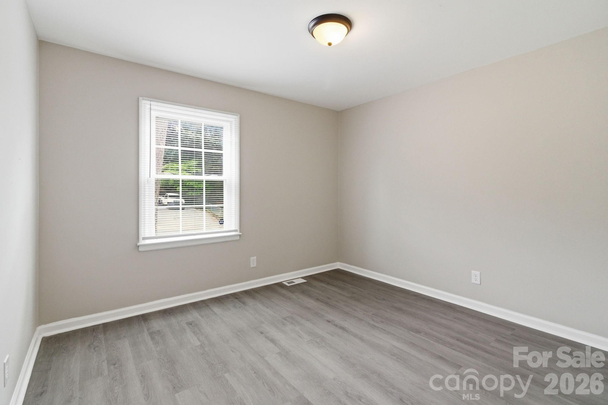 Photo 10 of 2732 Thornton Road, Charlotte, NC