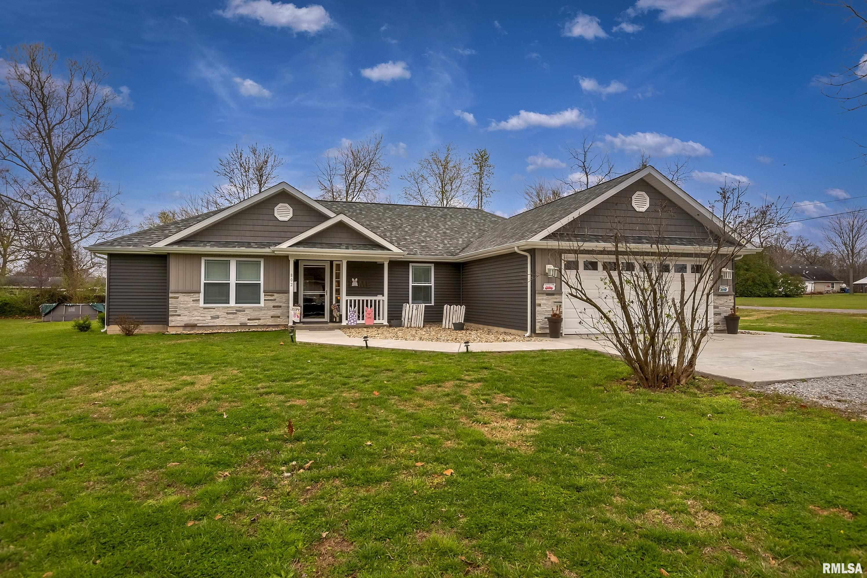 Benton Homes listings