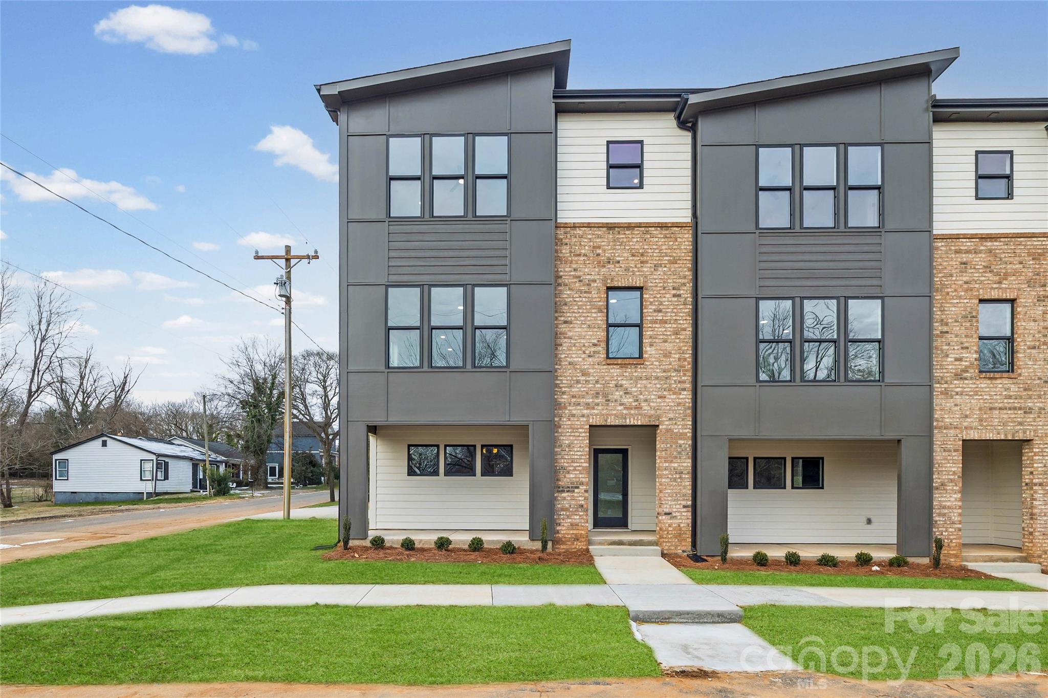 401 N Lee StreetC, Mount Holly, NC - photo 2 of 27