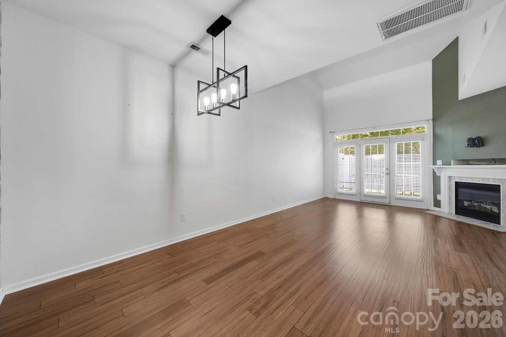 Photo 4 of 14721 Lions Pride Court, Charlotte, NC