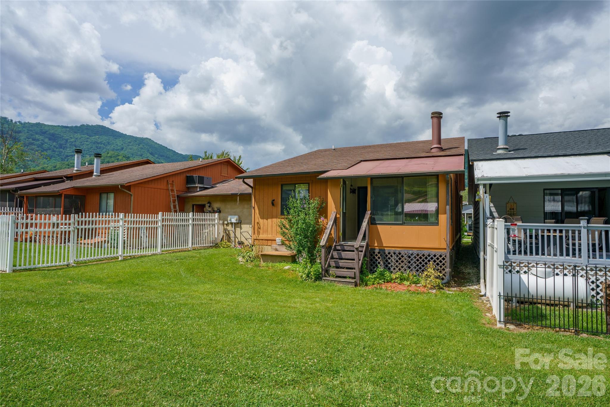 94 Market Street, Maggie Valley, NC - photo 40 of 44