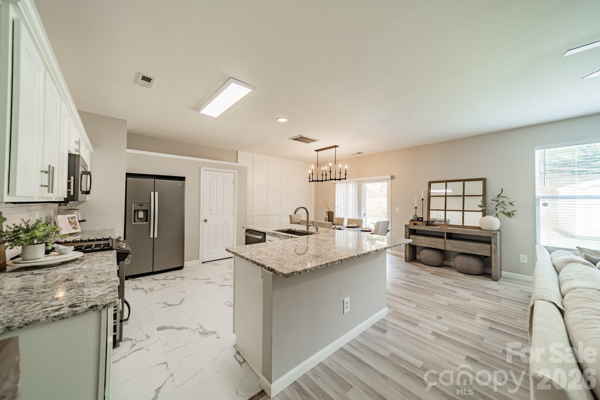 12922 Rothe House Road, Charlotte, NC - photo 12 of 48
