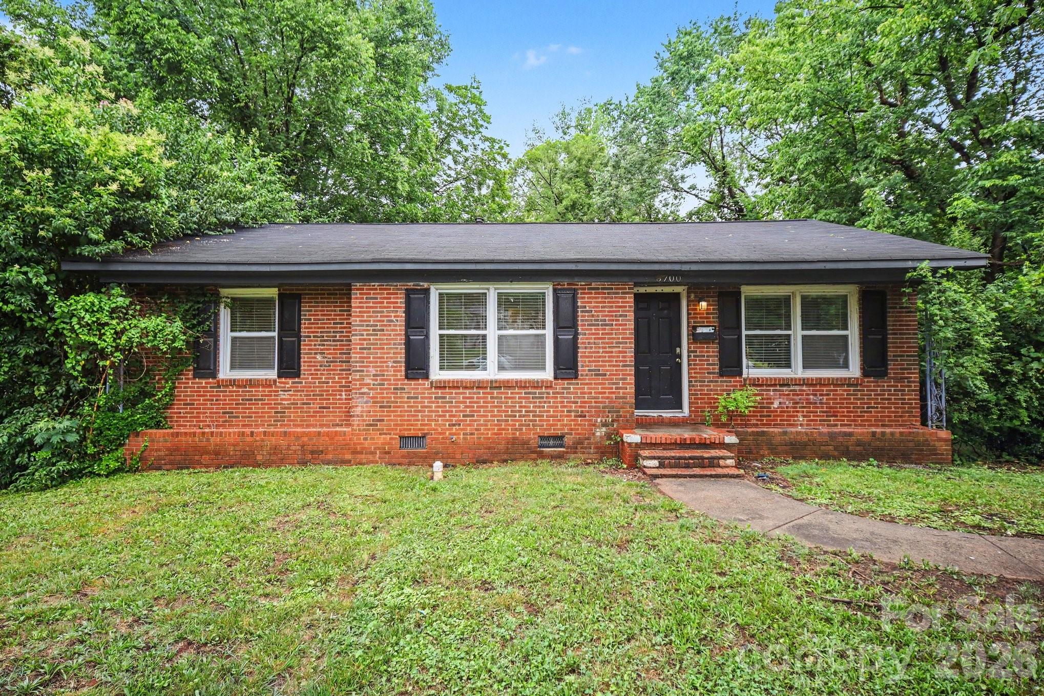 3700 Sargeant Drive, Charlotte, NC