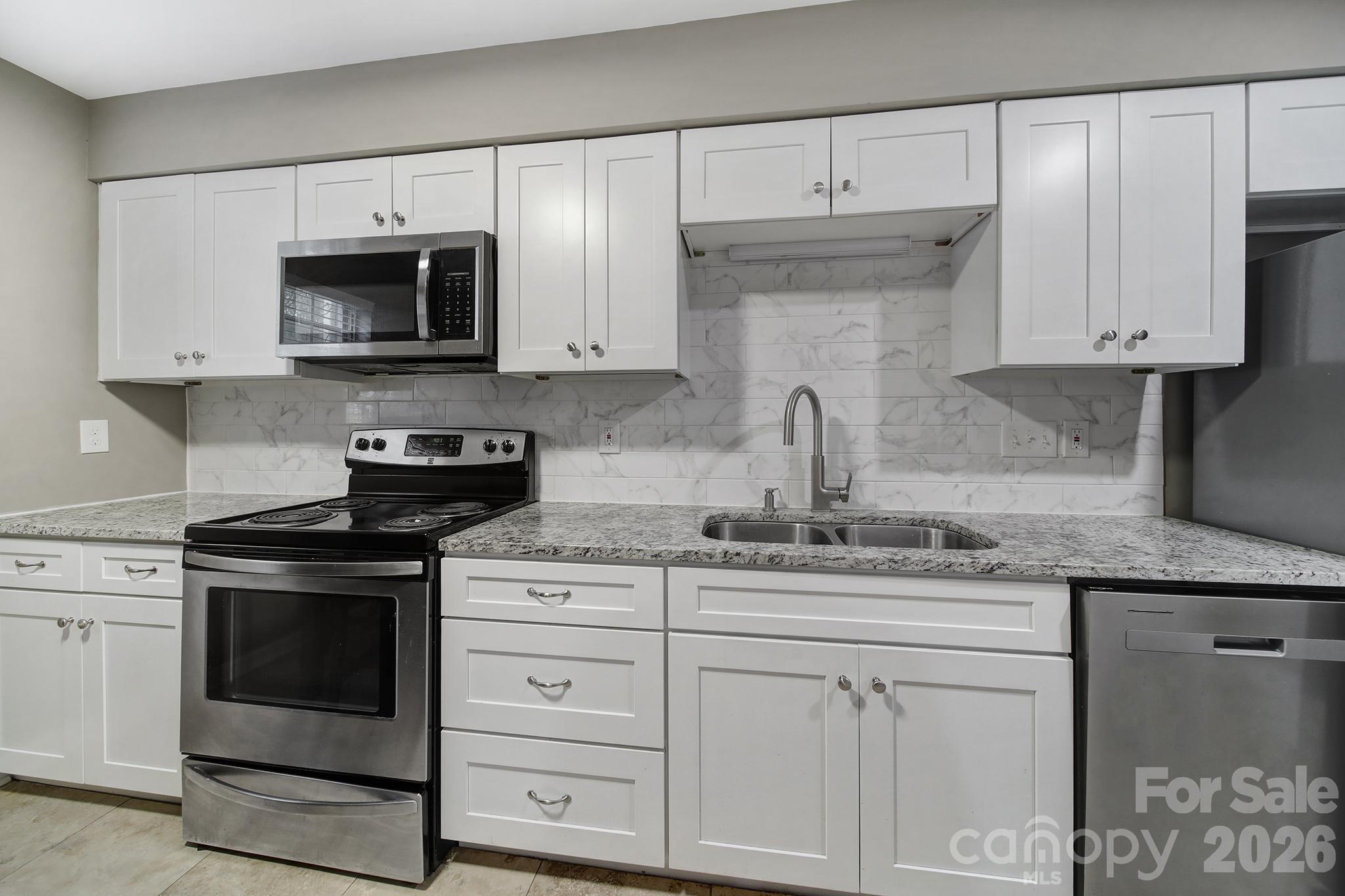 Photo 6 of 11005 Hunter Trail, Charlotte, NC