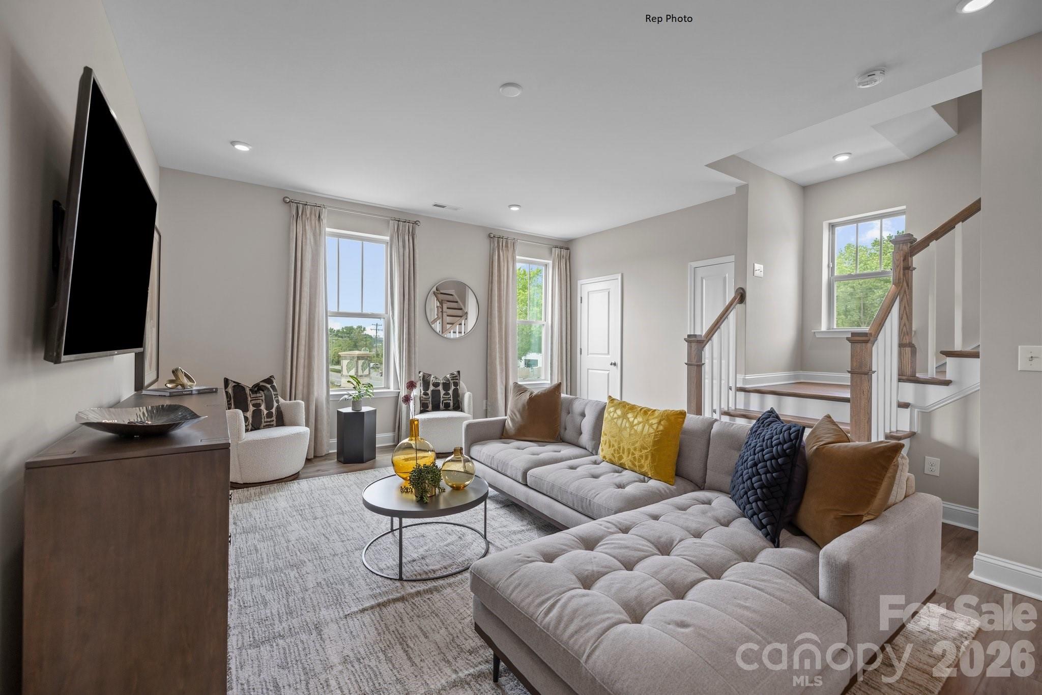 Photo 5 of 3027 Rozzelles Ferry Road, Charlotte, NC