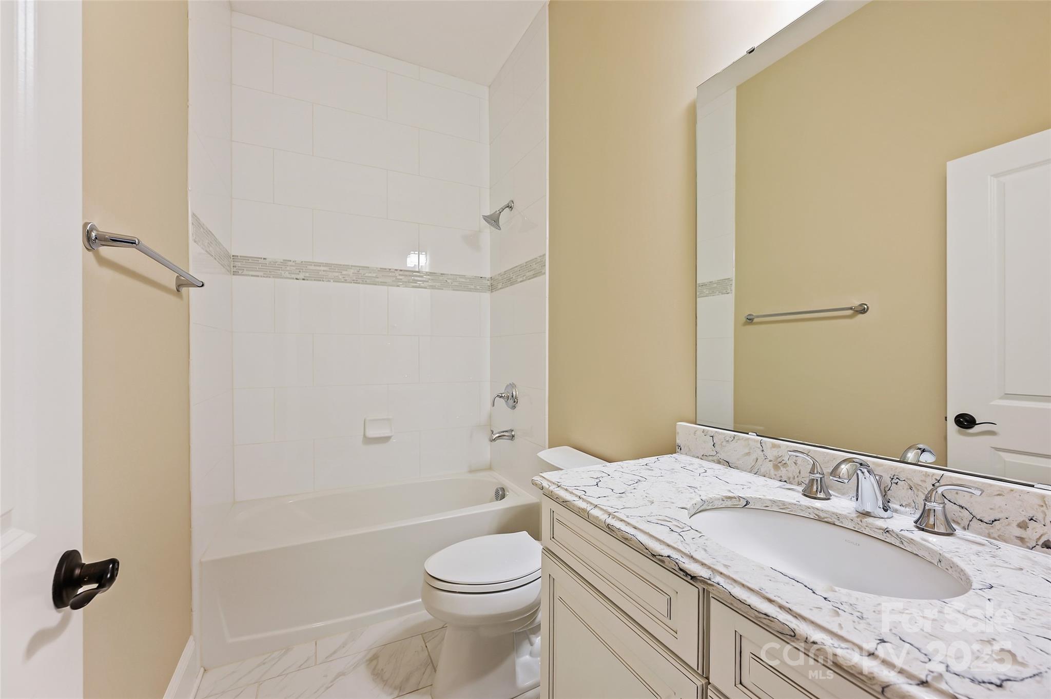 Photo 18 of 14629 Glen Valley Court, Charlotte, NC