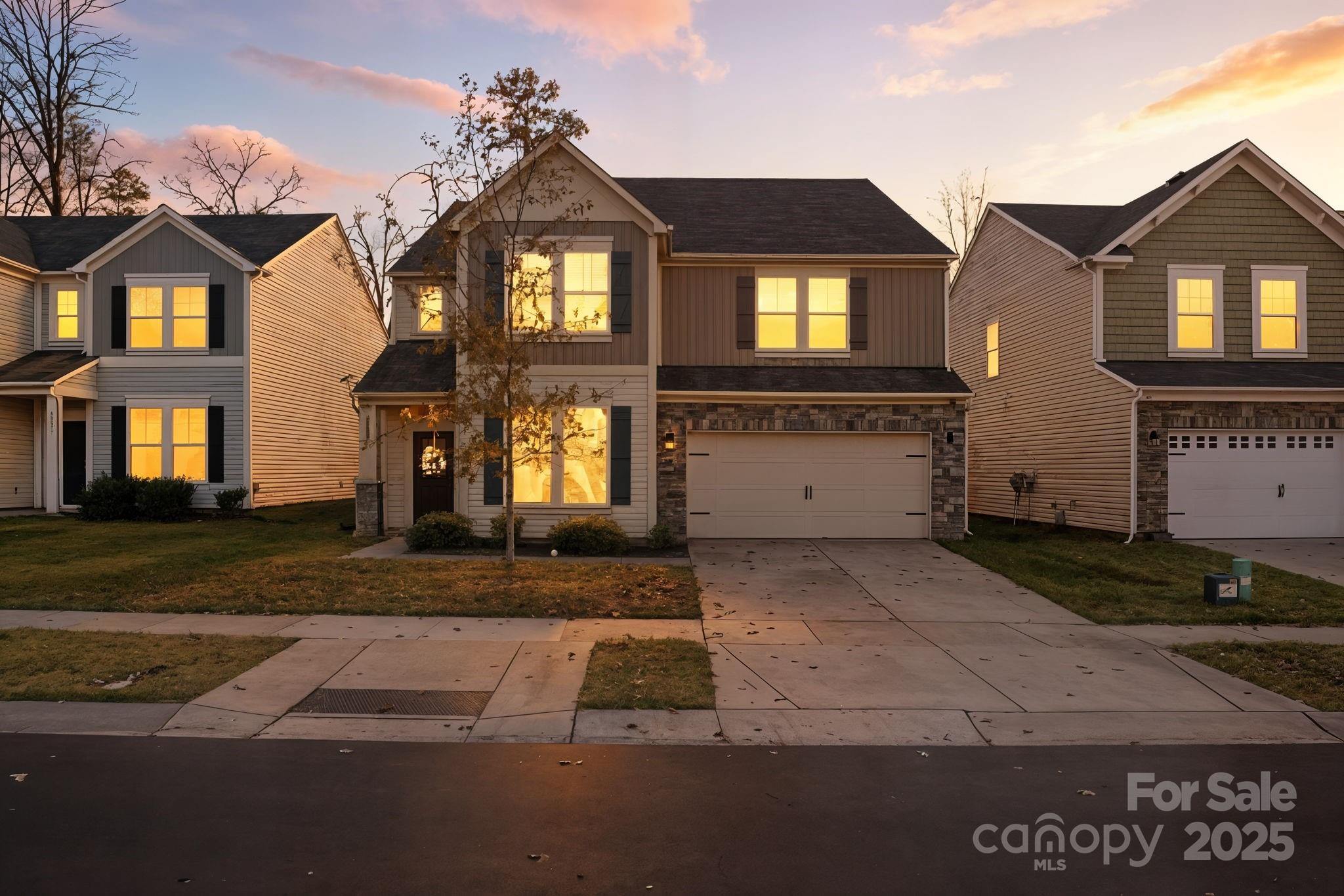 Home for sale at 8220 Hudson Forest Drive, Charlotte, NC — photo 1 of 33