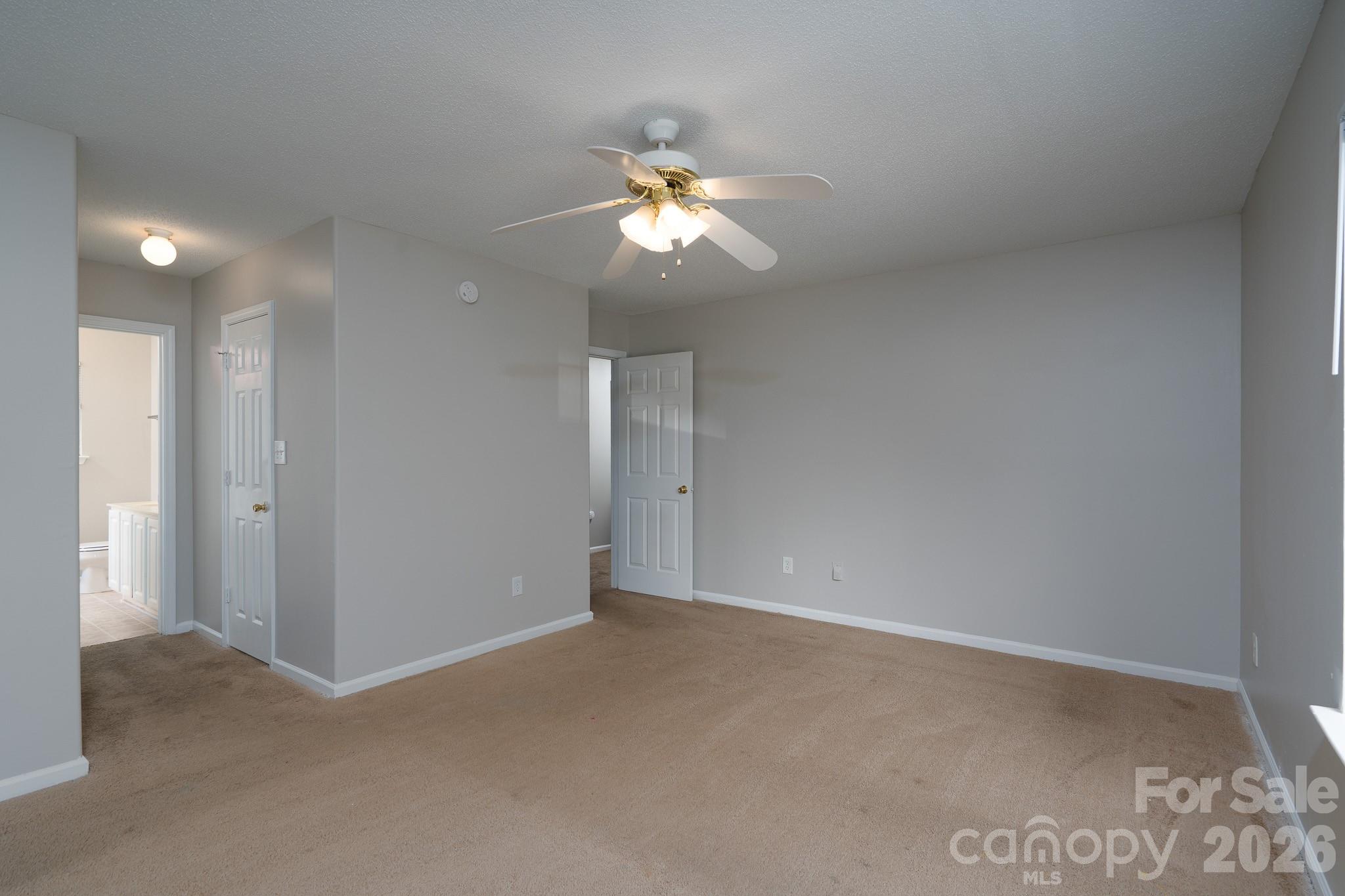 Photo 30 of 8016 Bronze Pike Drive, Charlotte, NC