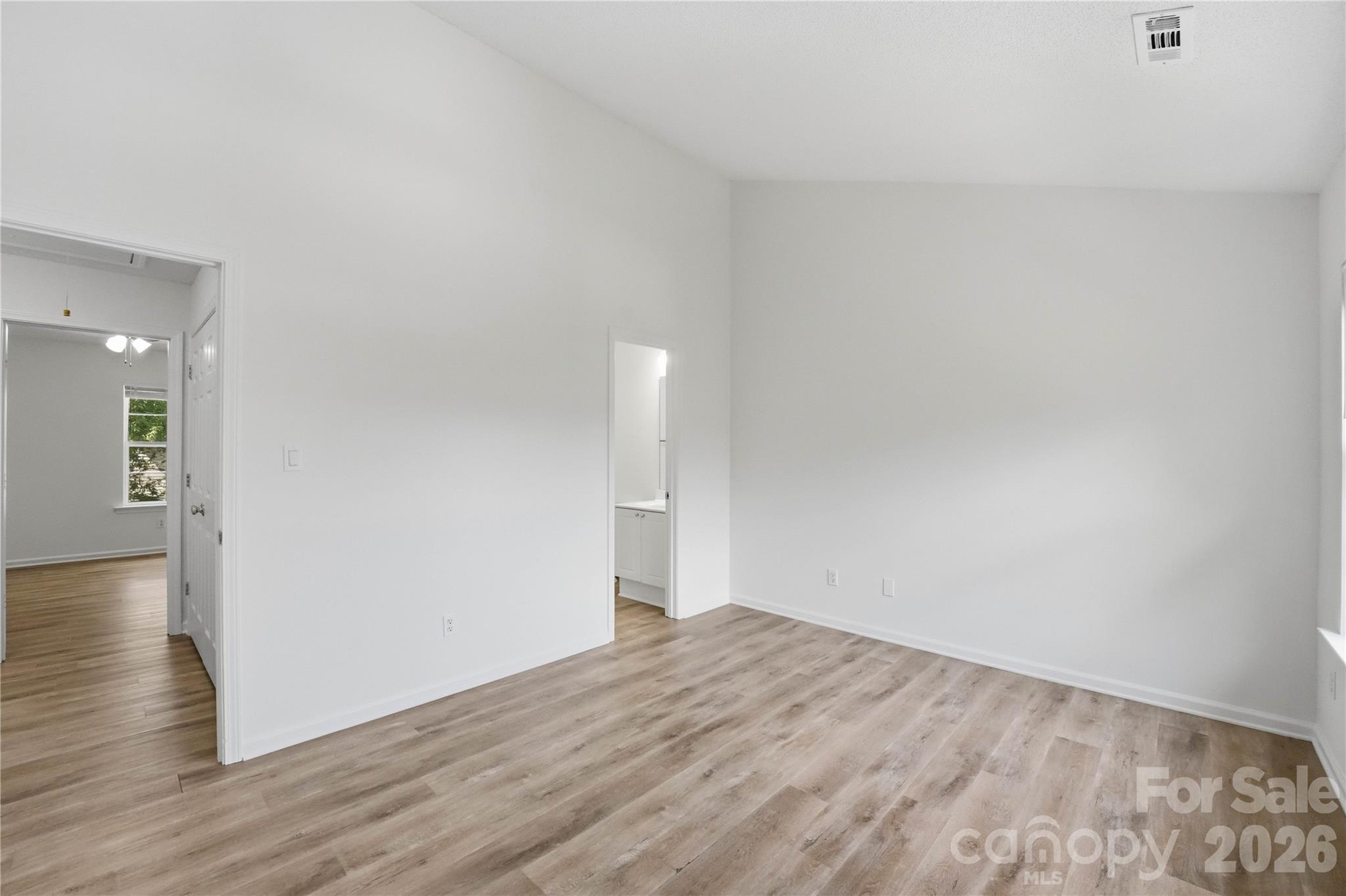 Photo 17 of 11544 Savannah Creek Drive, Charlotte, NC