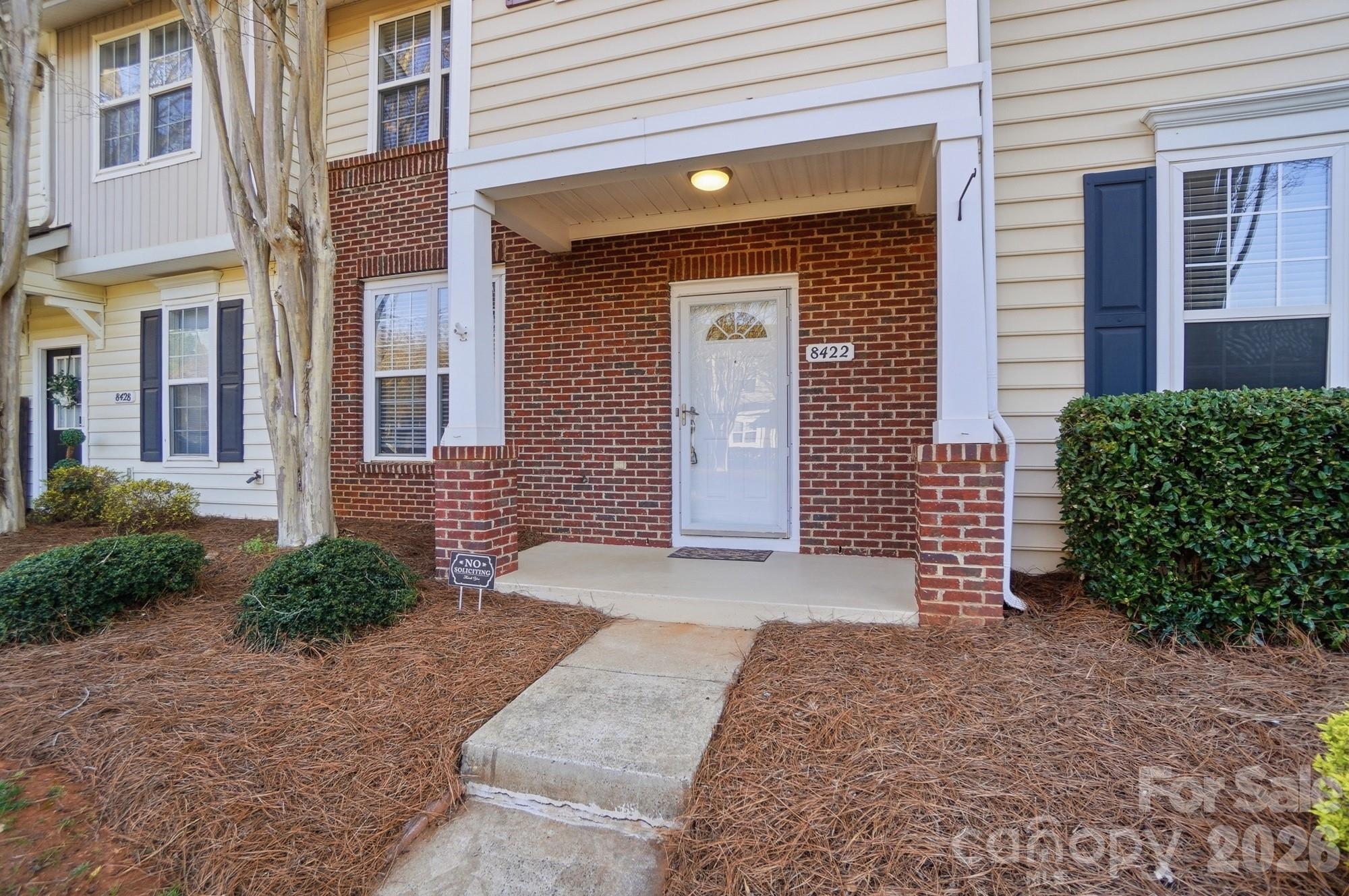 Photo 2 of 8422 Chaceview Court, Charlotte, NC