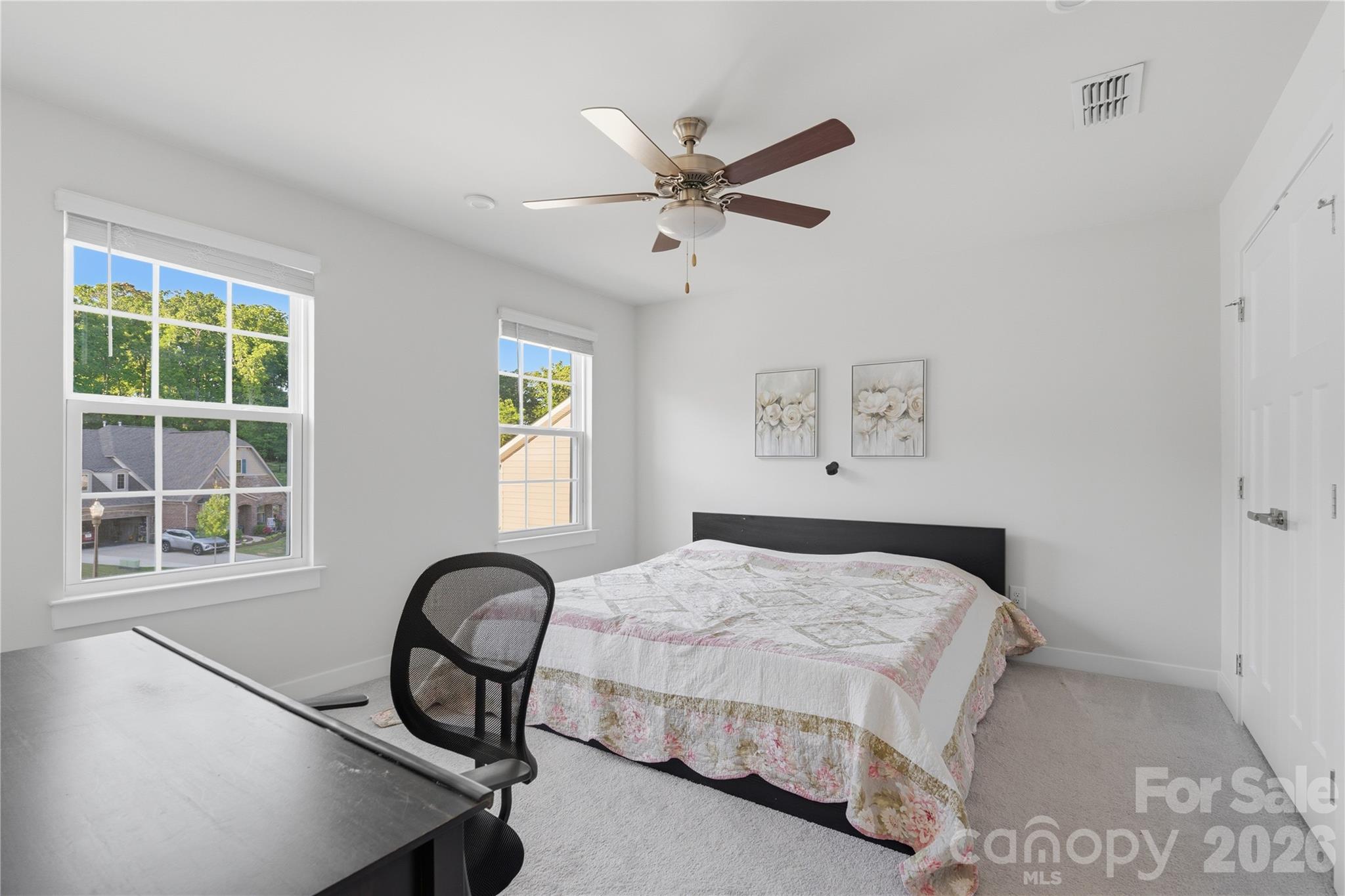 Photo 26 of 10158 Paper Birch Drive, Charlotte, NC