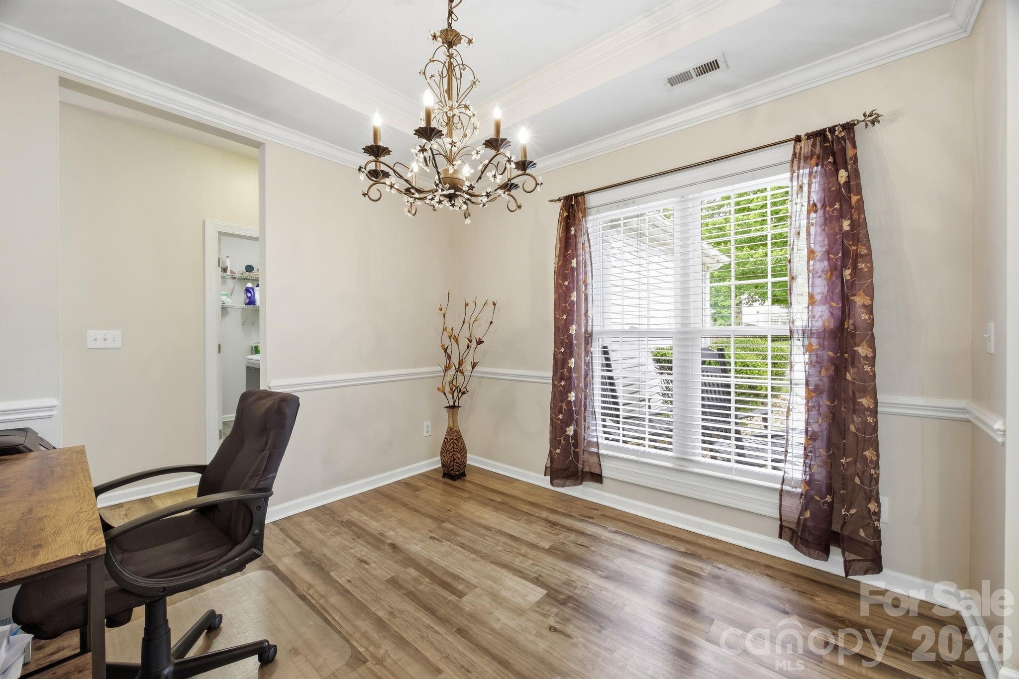 Photo 5 of 16106 Cloverleaf Court, Charlotte, NC