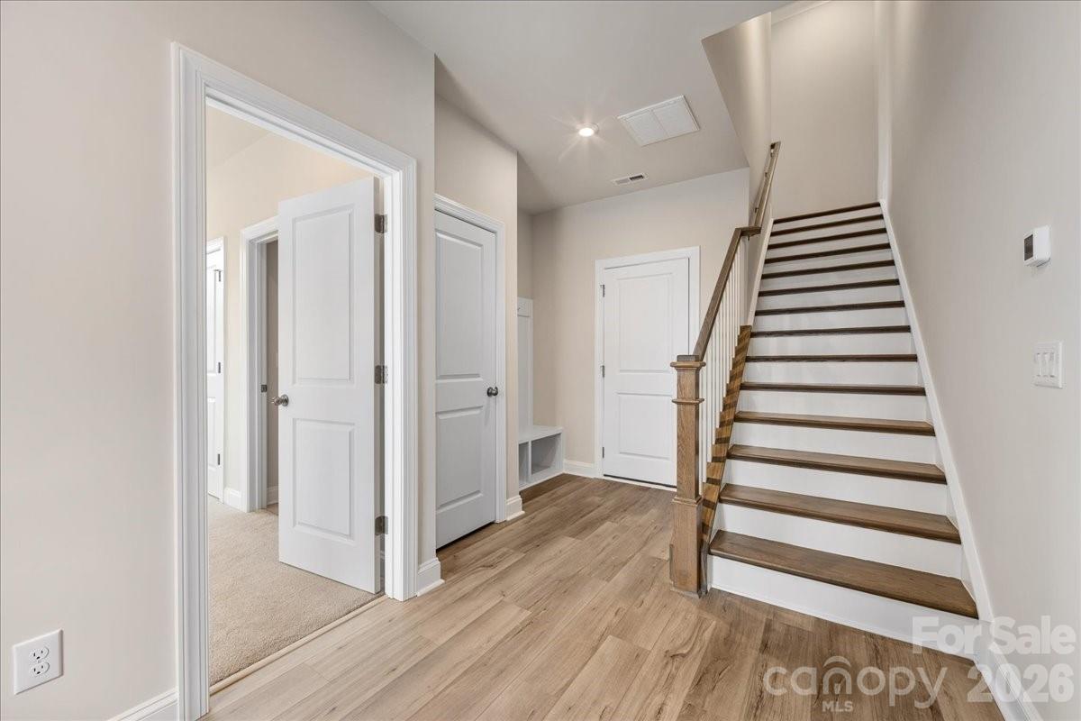 Photo 4 of 8038 Thimbleweed Circle, Charlotte, NC