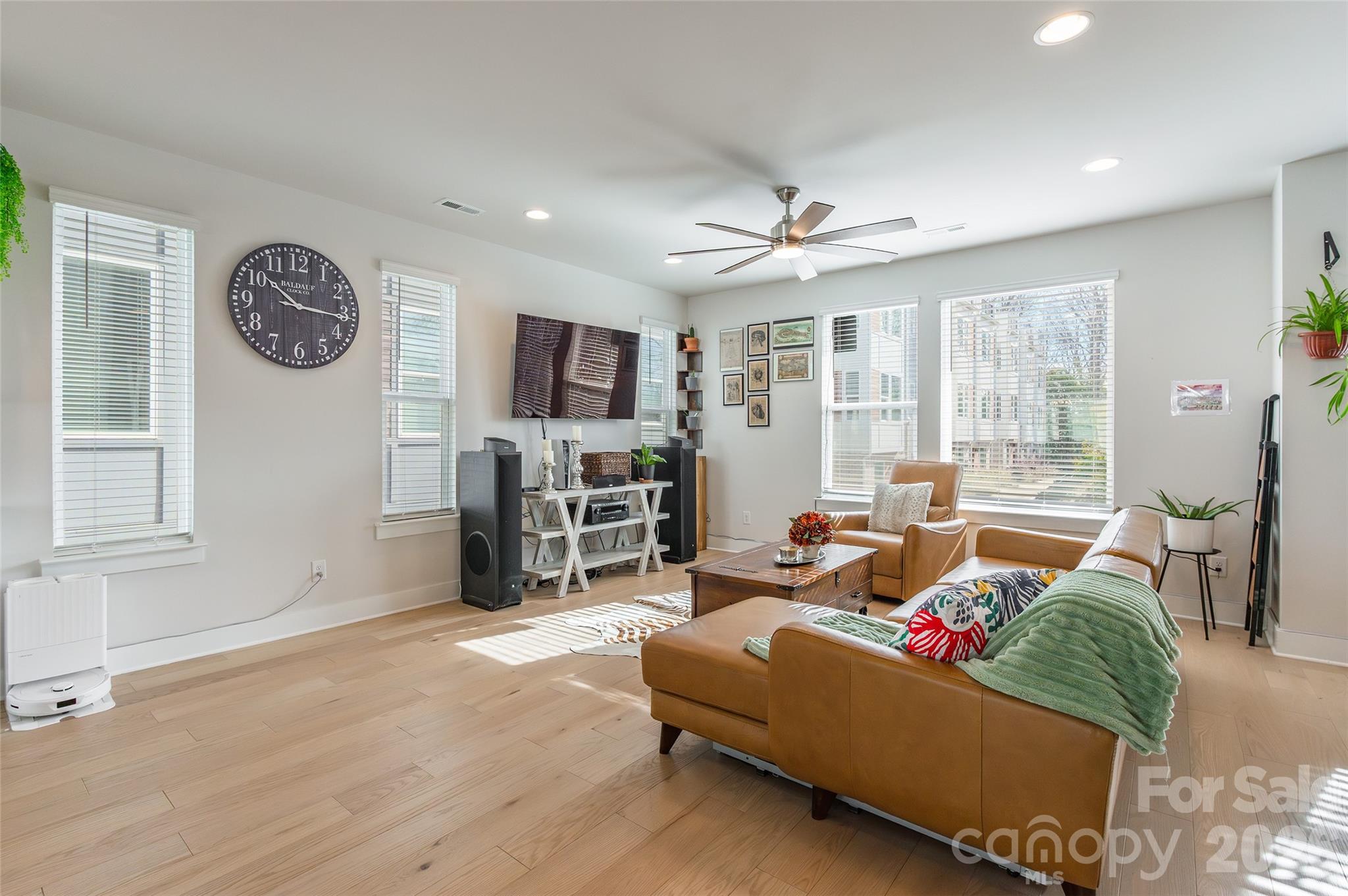 6017 Irwins Branch Drive, Charlotte, NC - photo 8 of 41