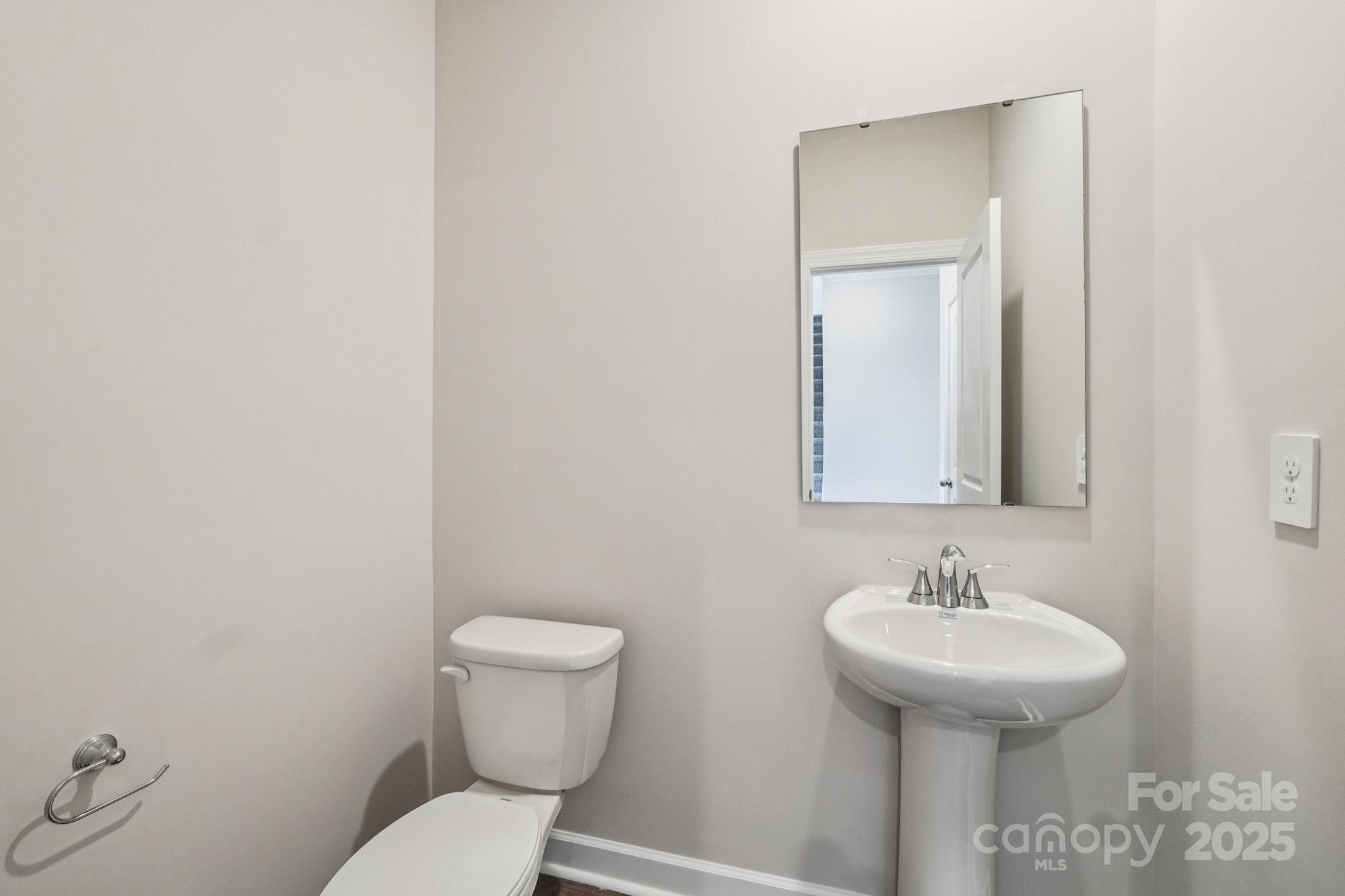 2073 Sunflower Circle, Newton, NC - photo 17 of 23