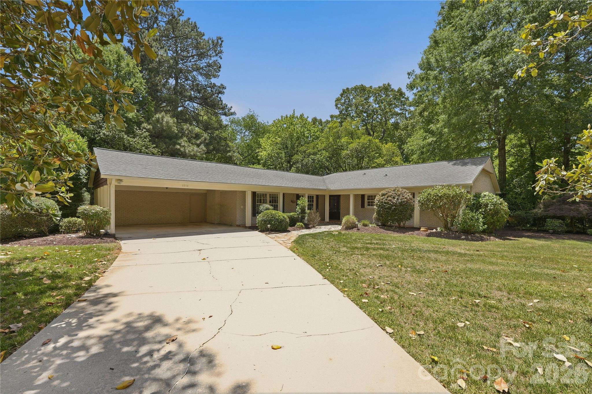 Photo 3 of 6014 Glenridge Road, Charlotte, NC