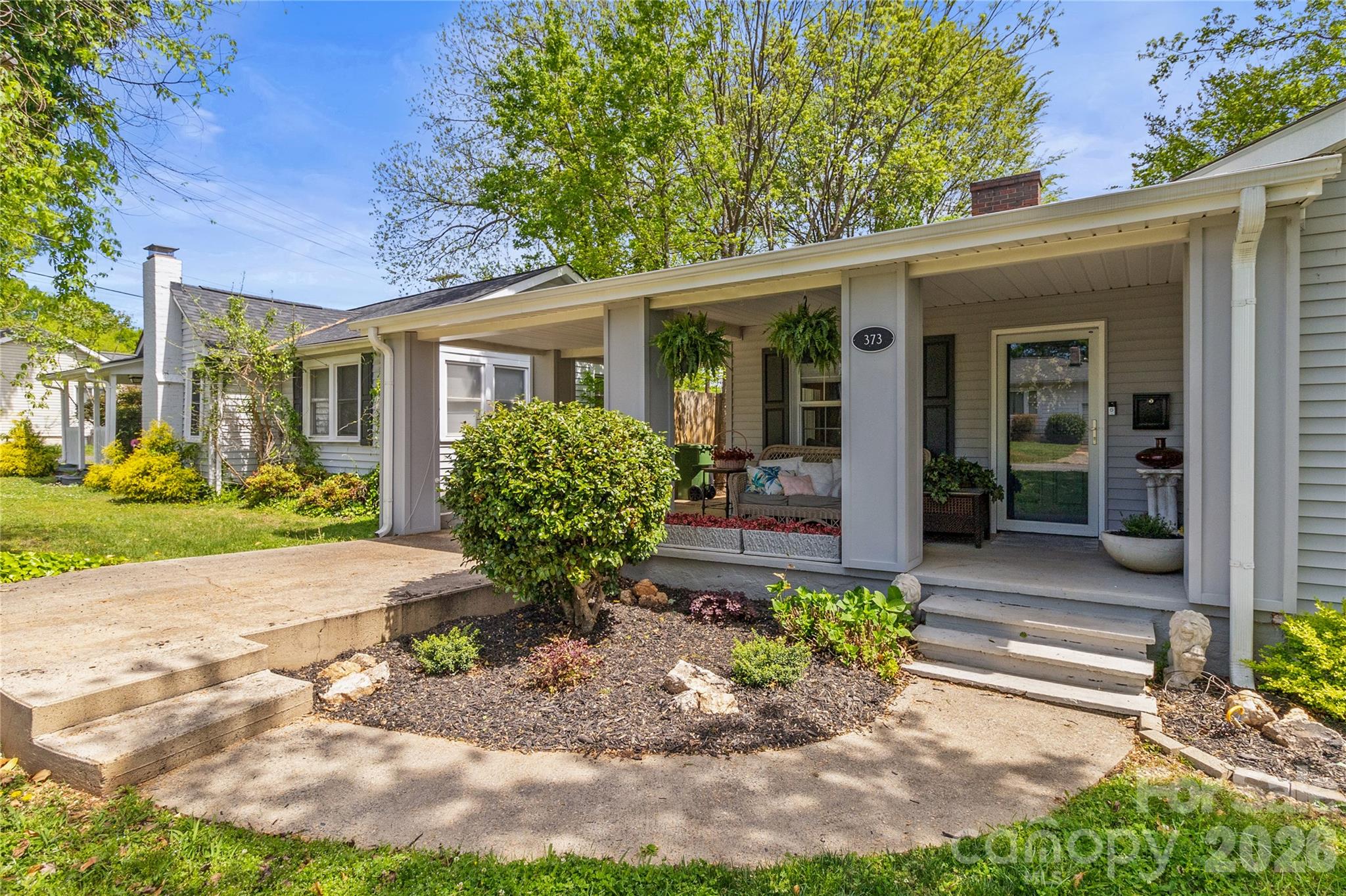 Photo 4 of 373 Scott Street, Mount Holly, NC